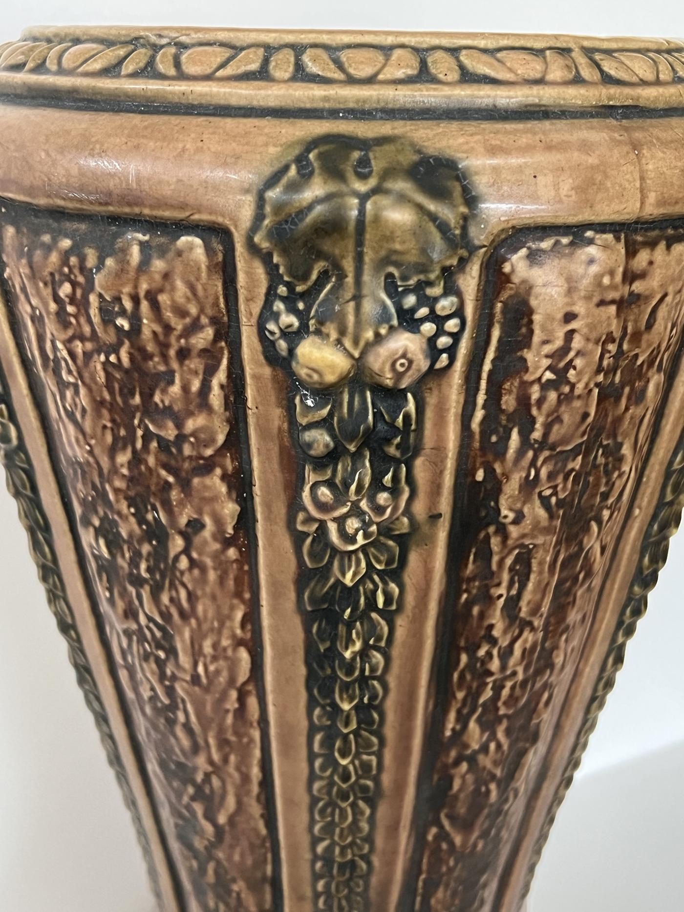 Roseville Pottery - A Roseville Pottery Florentine Pattern Jardiniere ...