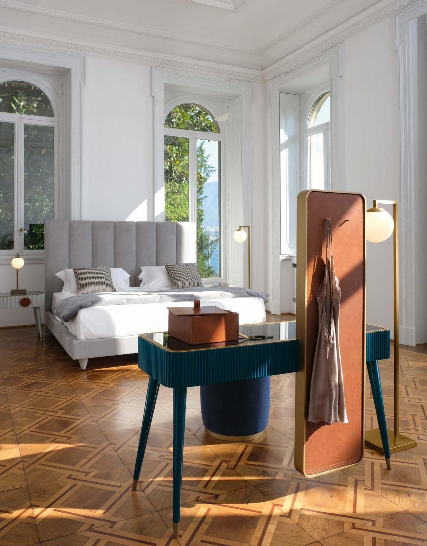 Scappini - Fancy Vanity Desk