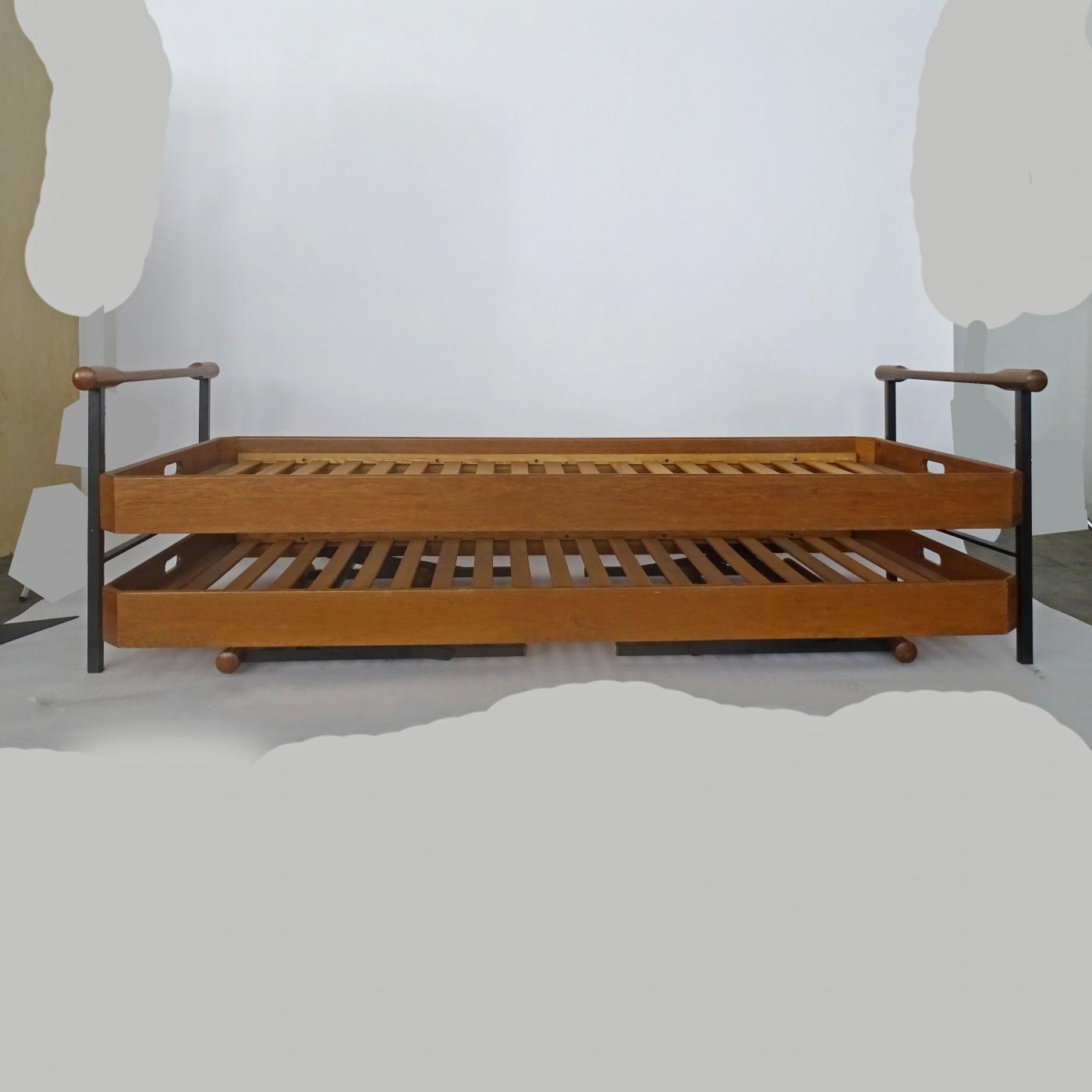 Tecno / Tecno Milano - Osvaldo Borsani L75 Trundel Day Bed for Tecno ...