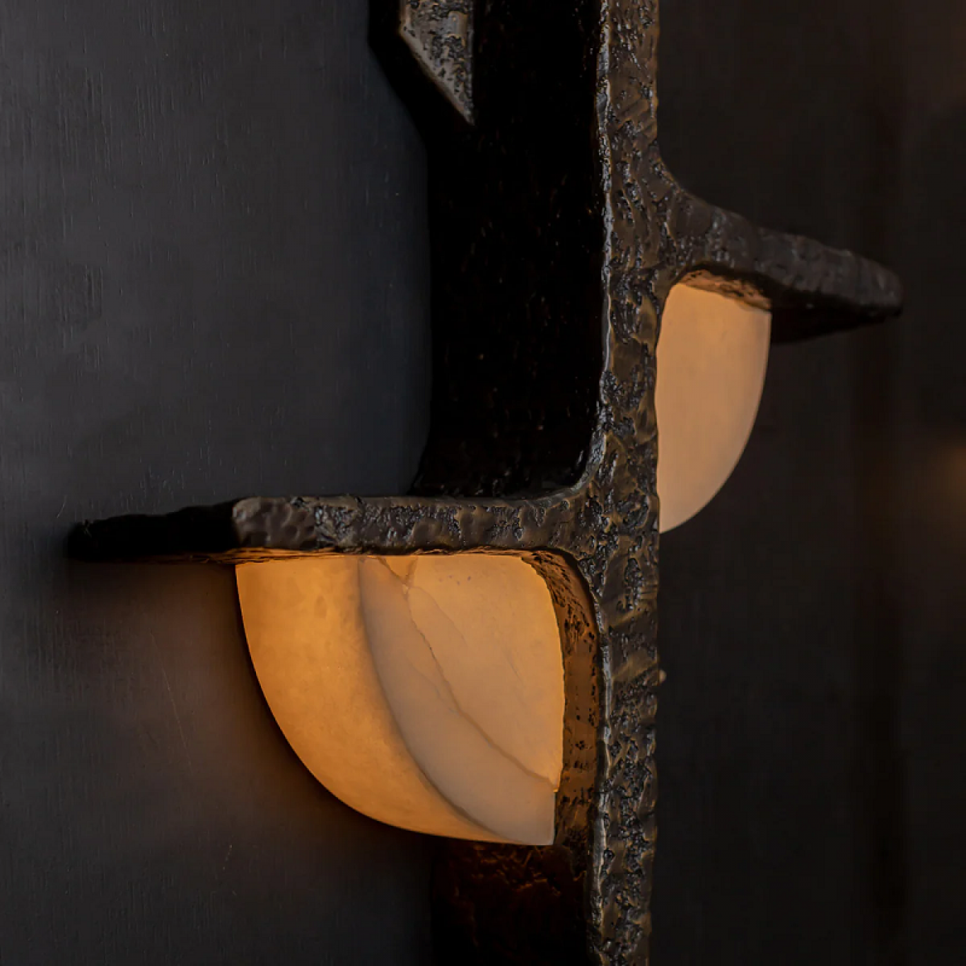 Thomas Cooper Studio - Avra Alto Sconce