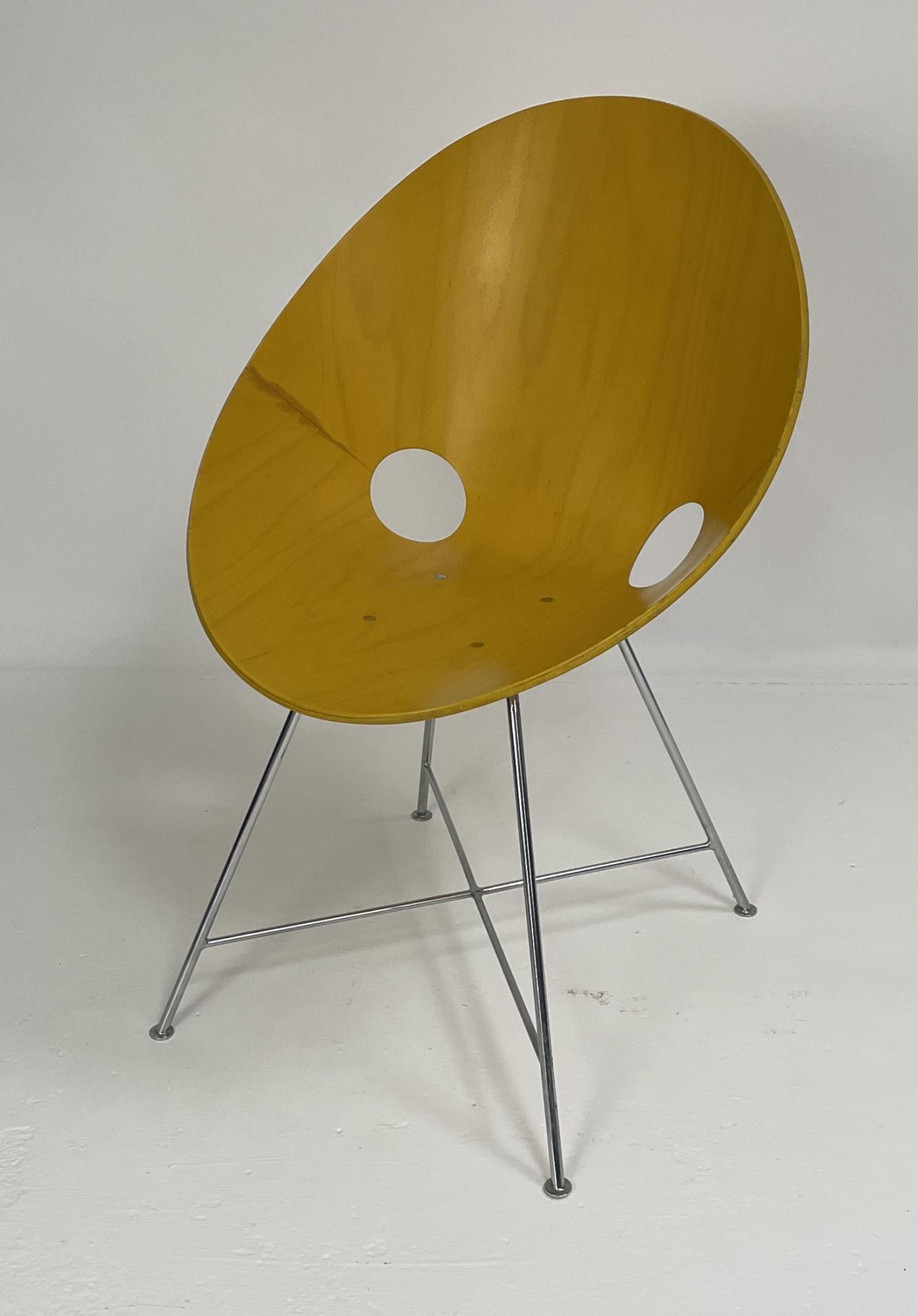 Thonet - ST 664 Shell Chairs, Designed by Eddie Harlis