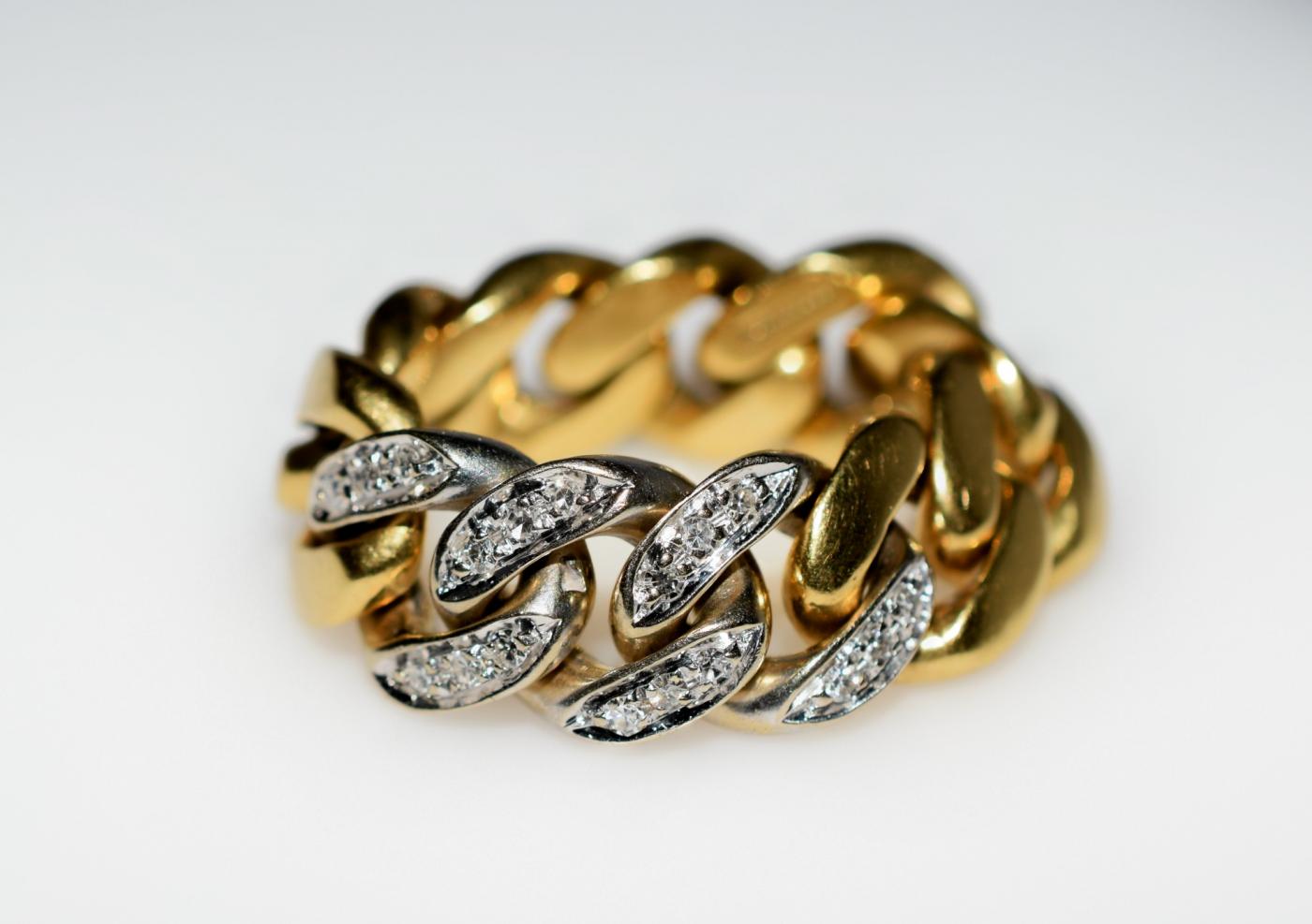 Tiffany & Co. - Tiffany Chain Ring