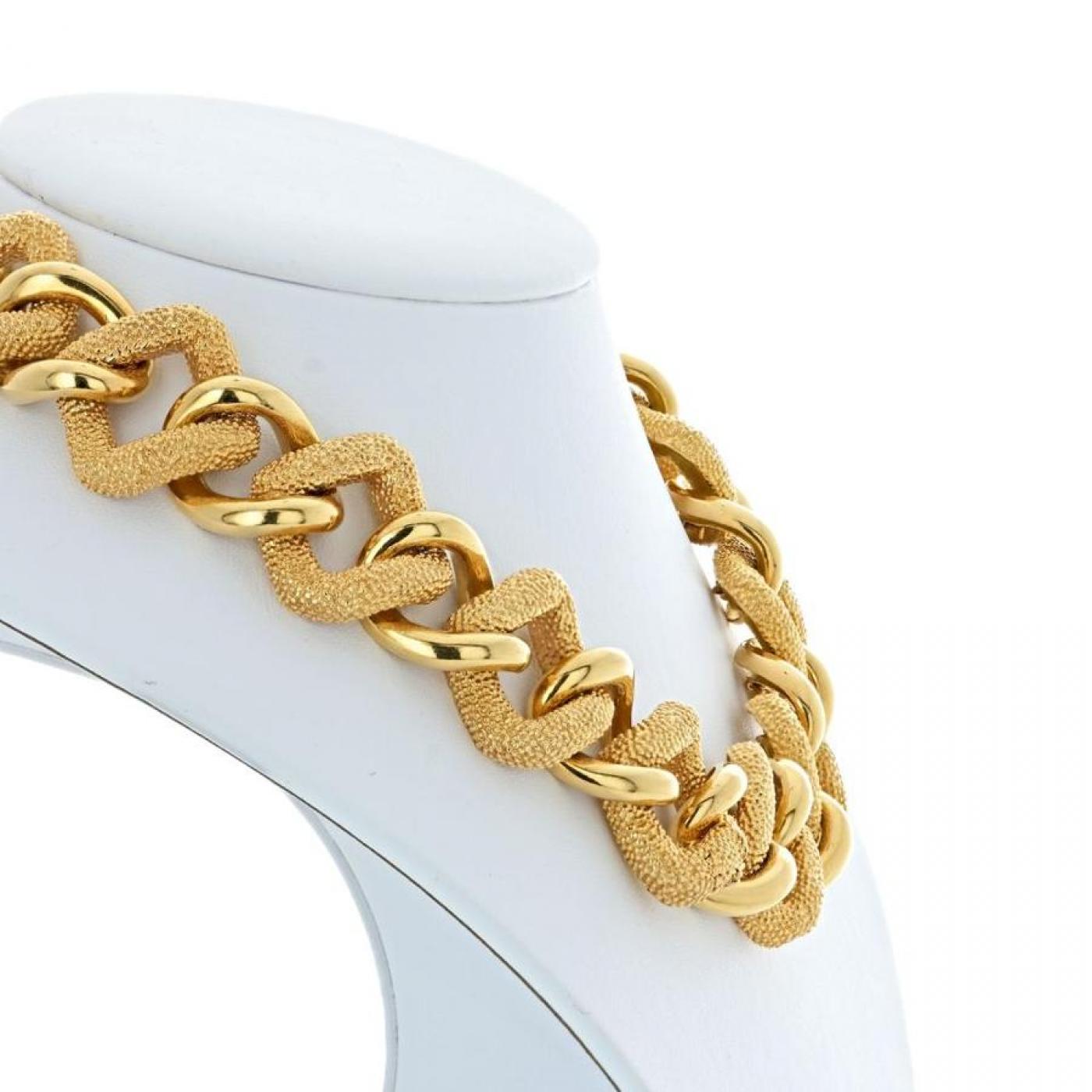 Van Cleef & Arpels - VAN CLEEF & ARPELS LINK 18K YELLOW GOLD CHUNKY ...