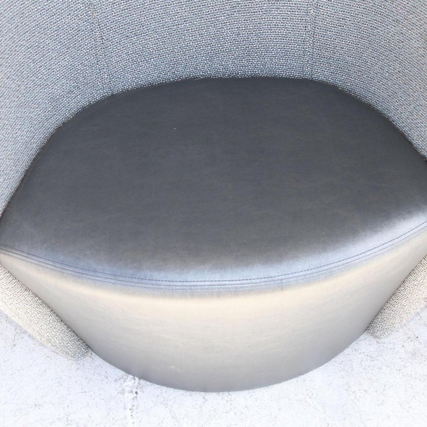 1 Hightower Shelter Lounge Chair