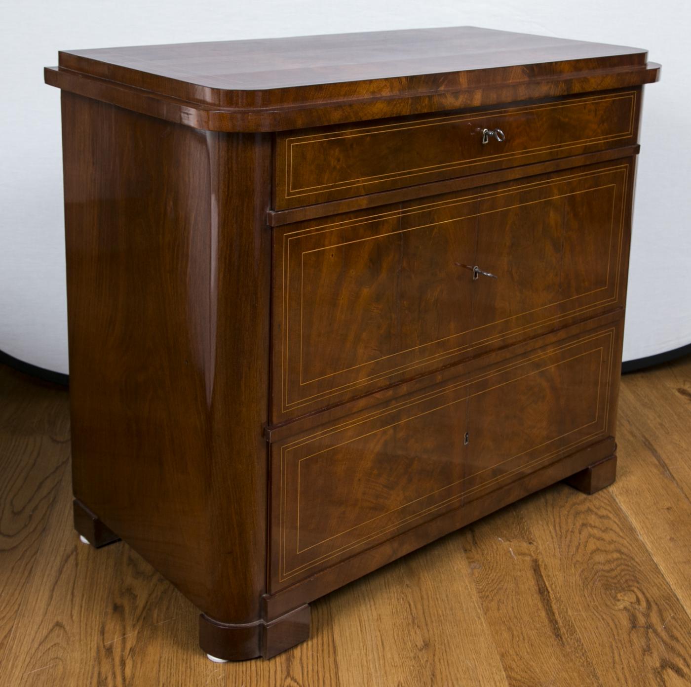 Fine Early Biedermeier Cabinet/Chest
