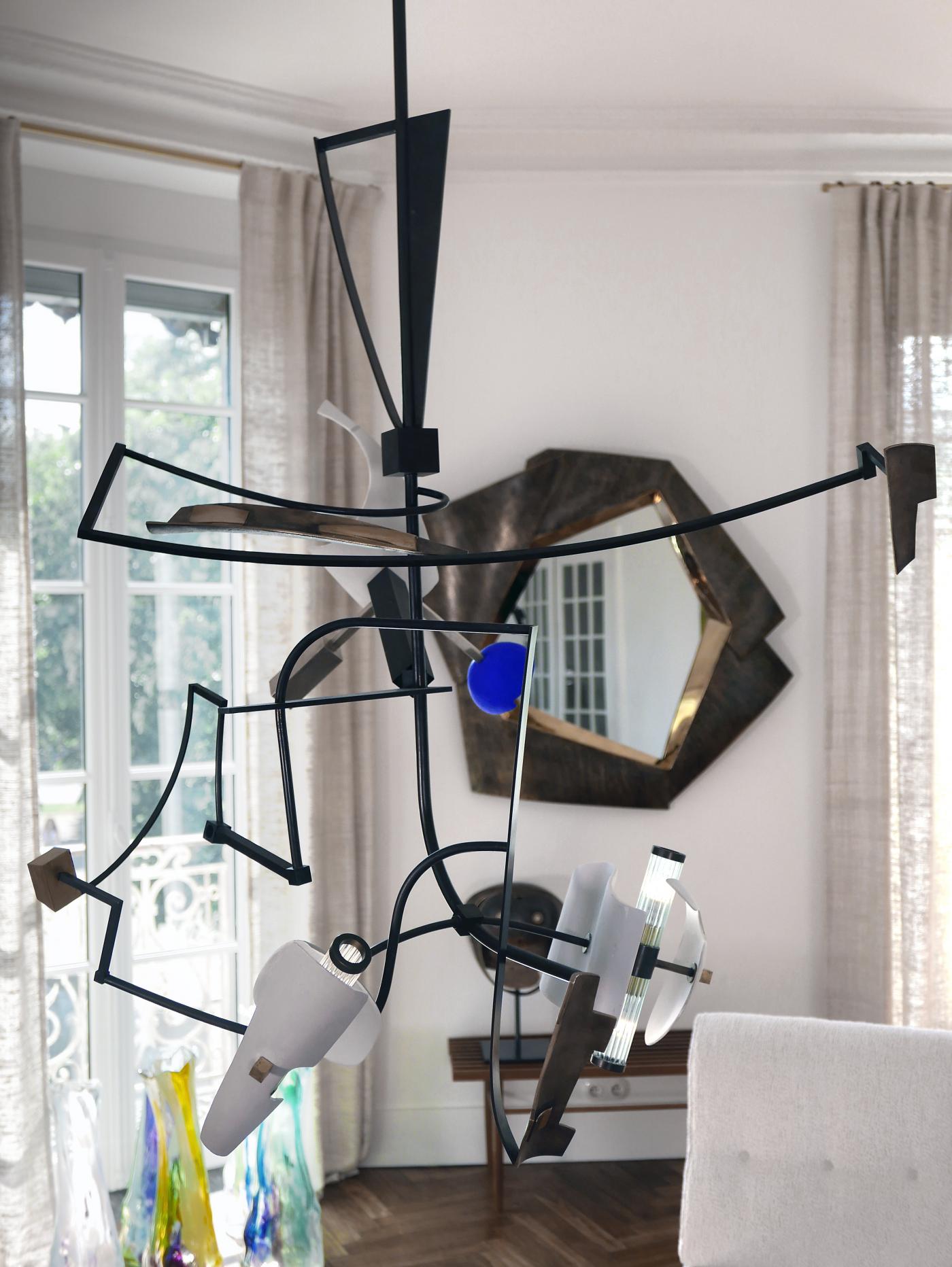 Gareth Devonald Smith - PIECE N°2 WITH COBALT, GOLD AND BRONZE Chandelier