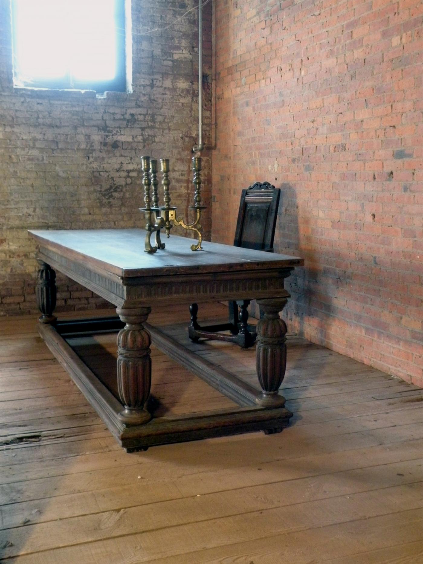 16th Century English Elizabethan Oak Center or Dining Table