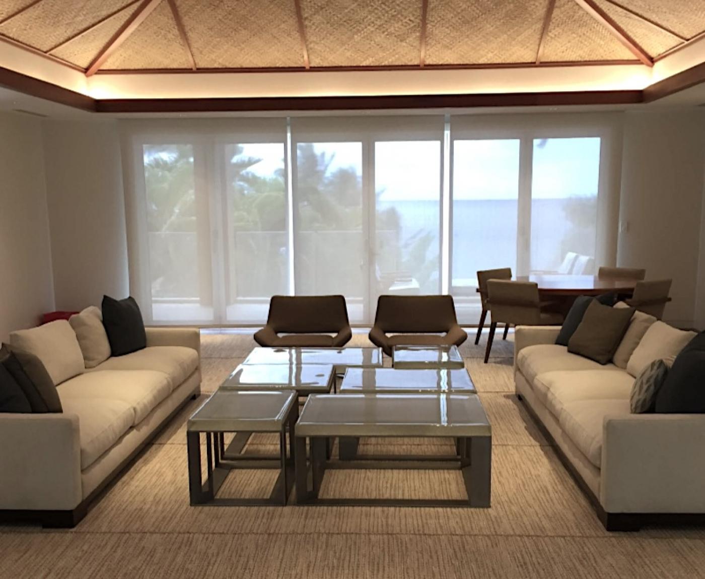 Robert Marinelli - BIENALLE COCKTAIL TABLES