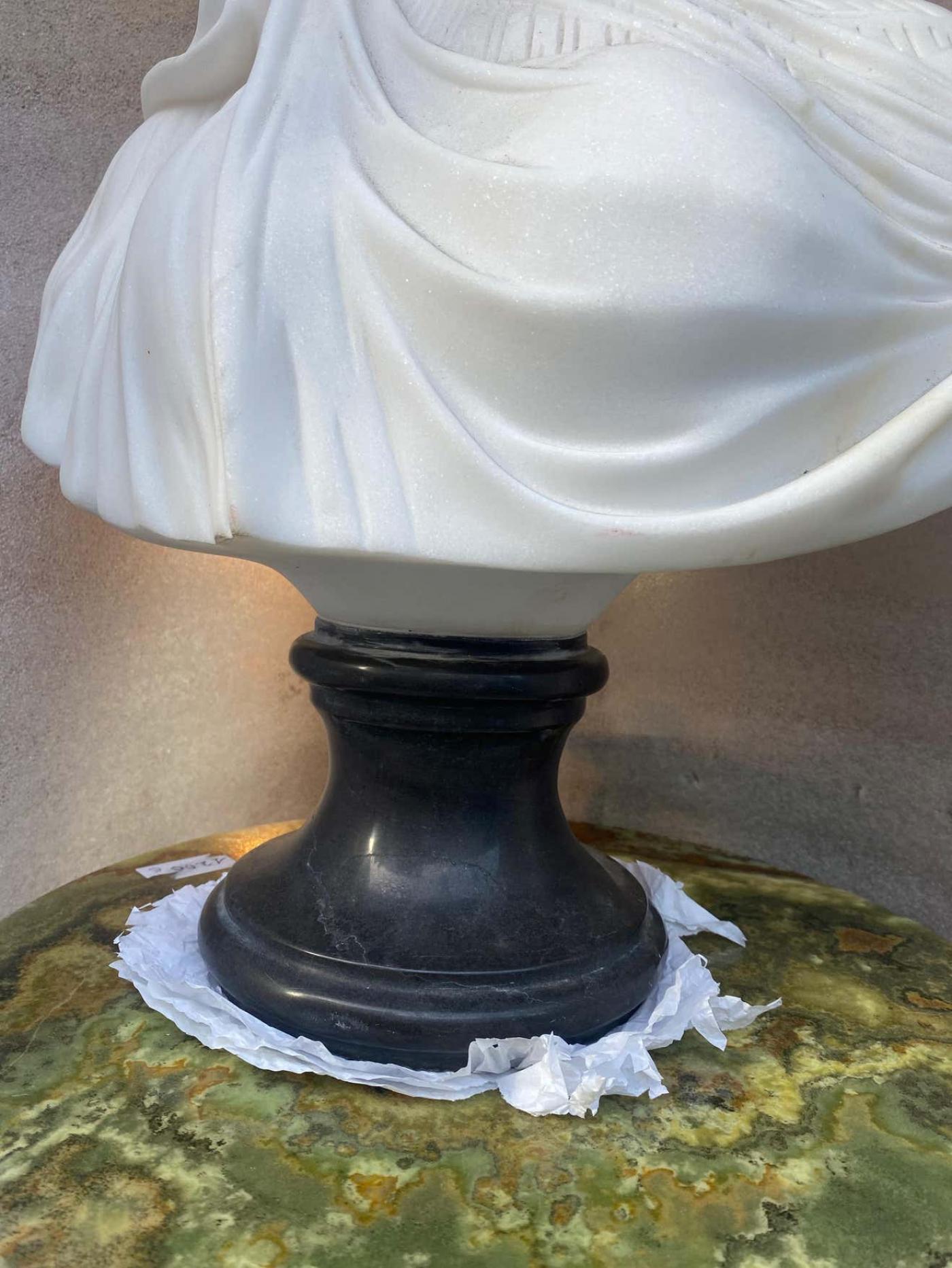 1900/1920 Neapolitan Carrara Marble Bust of Bride with Veil