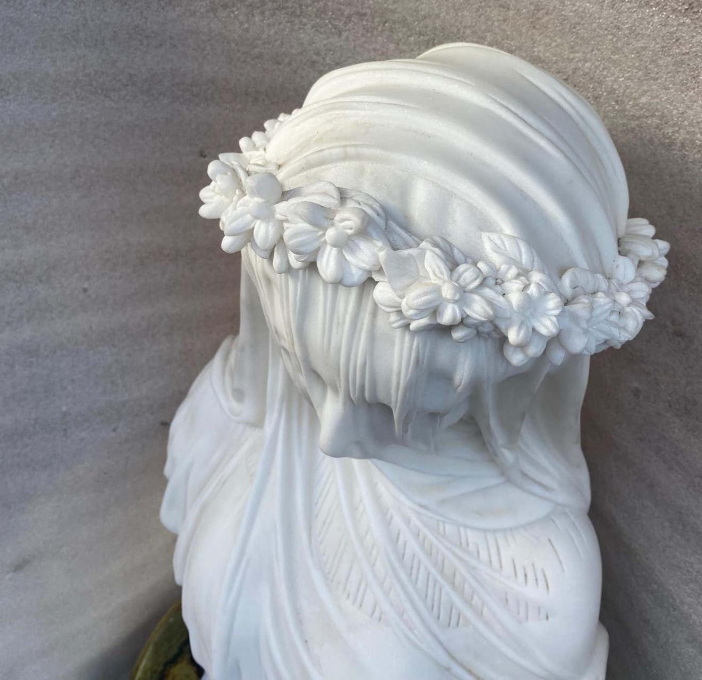 1900/1920 Neapolitan Carrara Marble Bust of Bride with Veil
