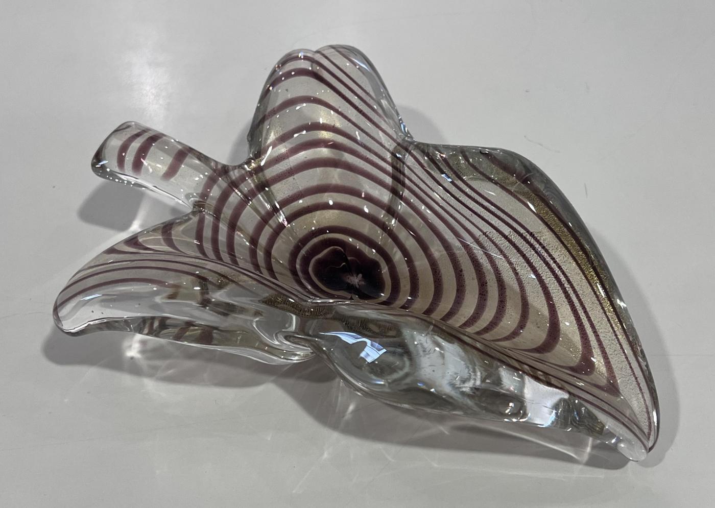 1960s Italian Murano Glass Leaf Vessel