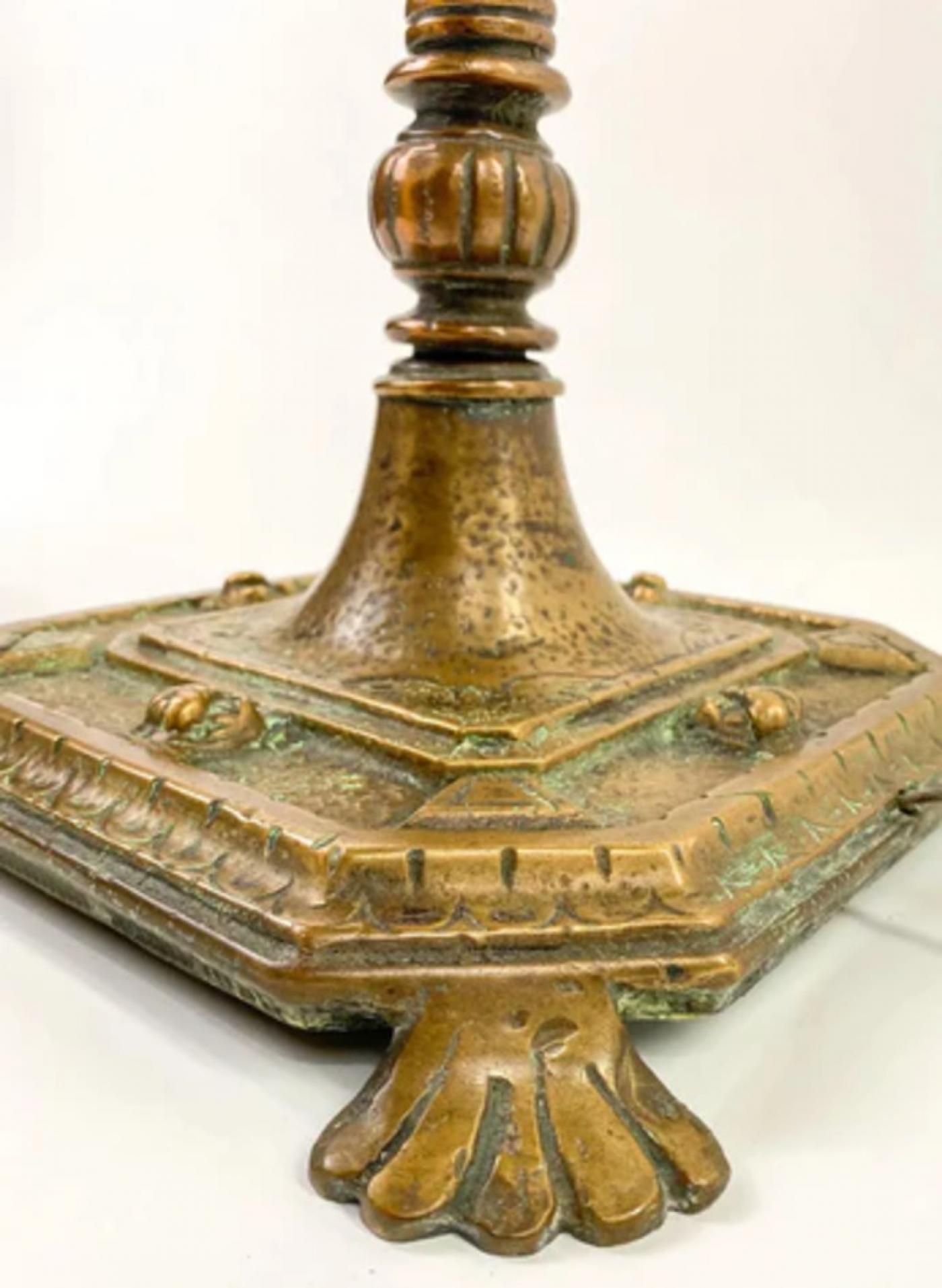 19th Century French Rococo Revival Style Bronze Patinated Dragons Floor ...