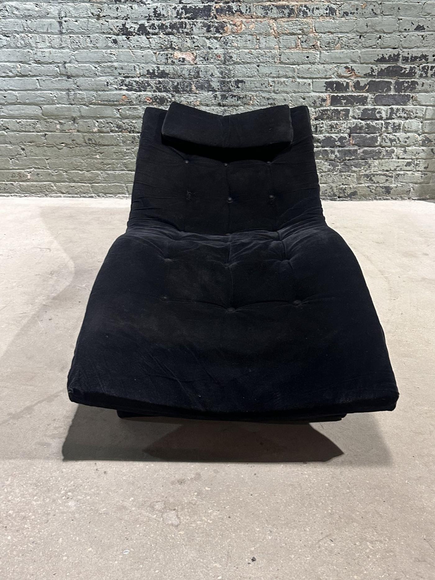 Adrian Pearsall - Wave Chaise Lounge Chair Style of Adrian Pearsall, 1960