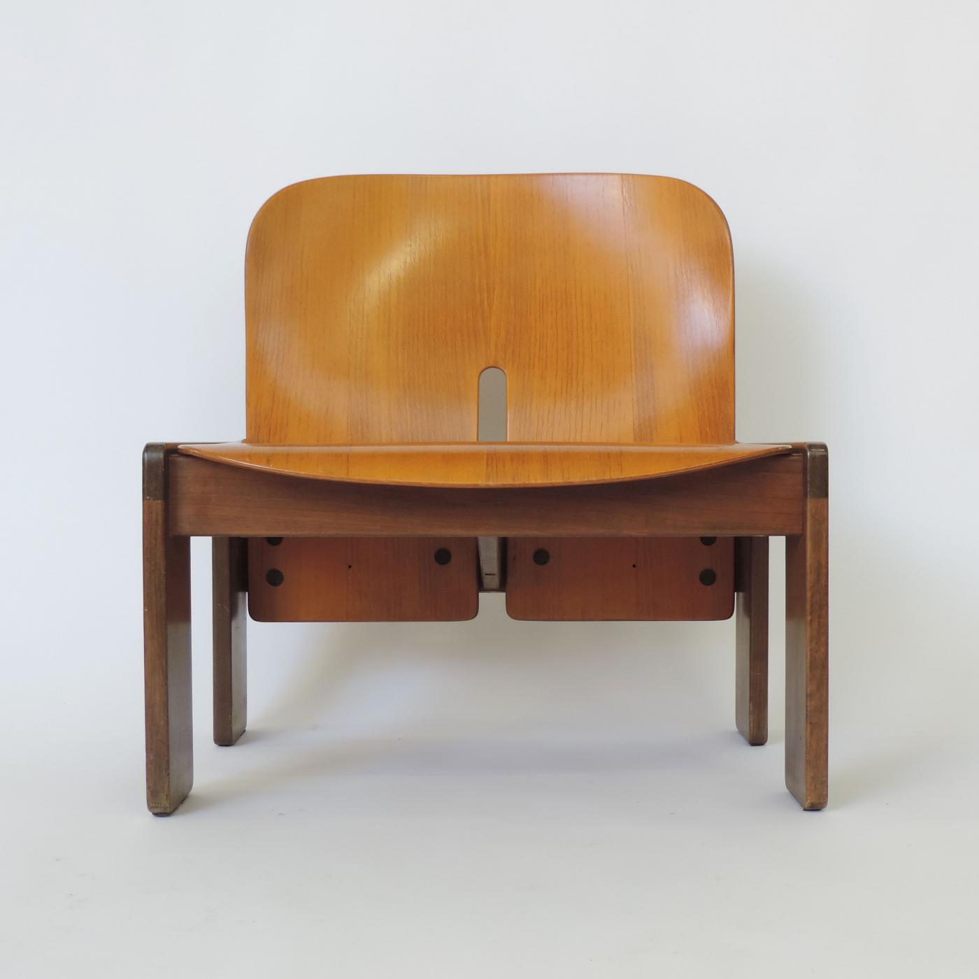 Afra & Tobia Scarpa - Pair of Afra & Tobia Scarpa 925 Easy Chairs for ...