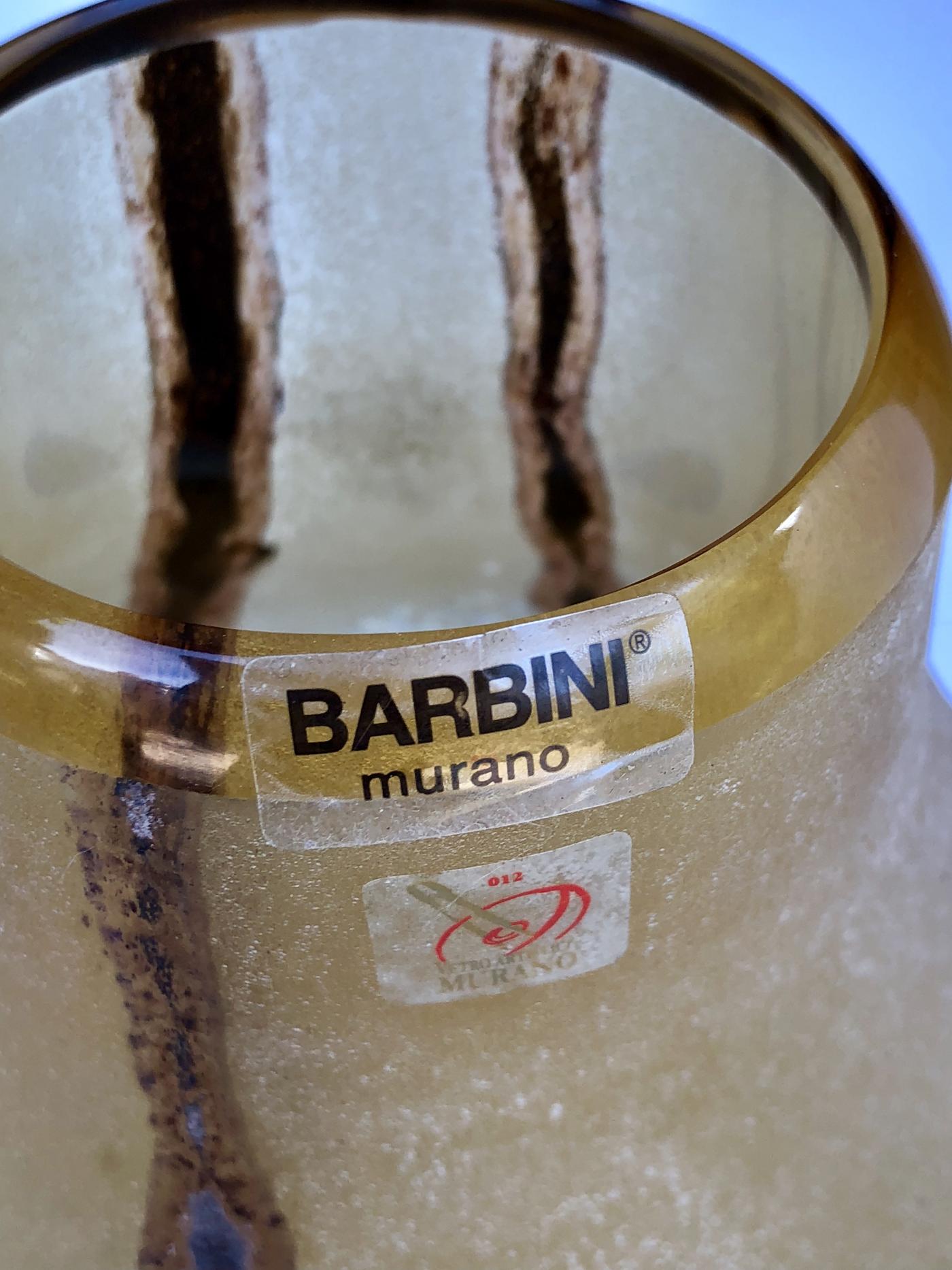 Alfredo Barbini - A large and striking 'scavo' vase signed and labeled ...