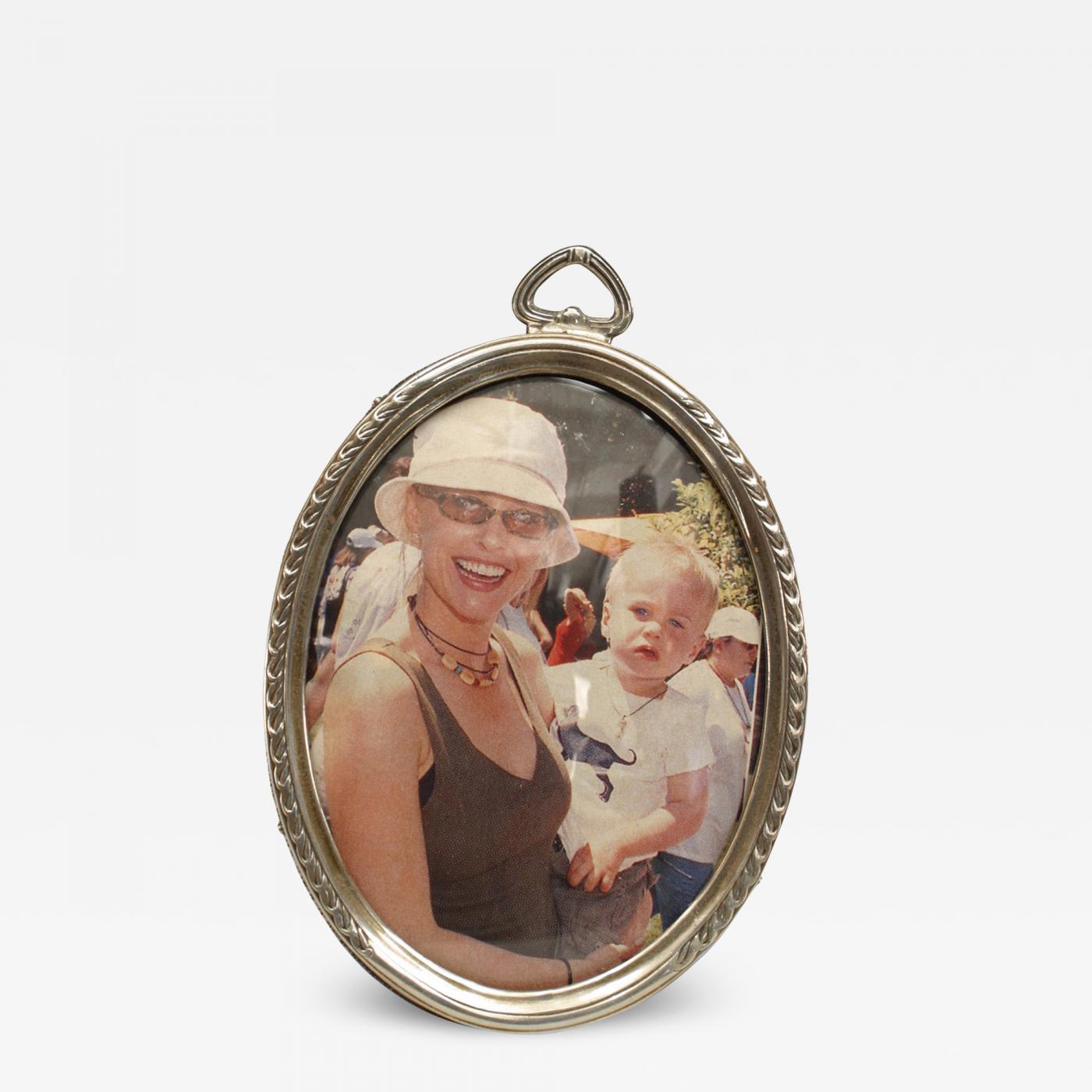 American Victorian Silver Oval Picture Frame 10