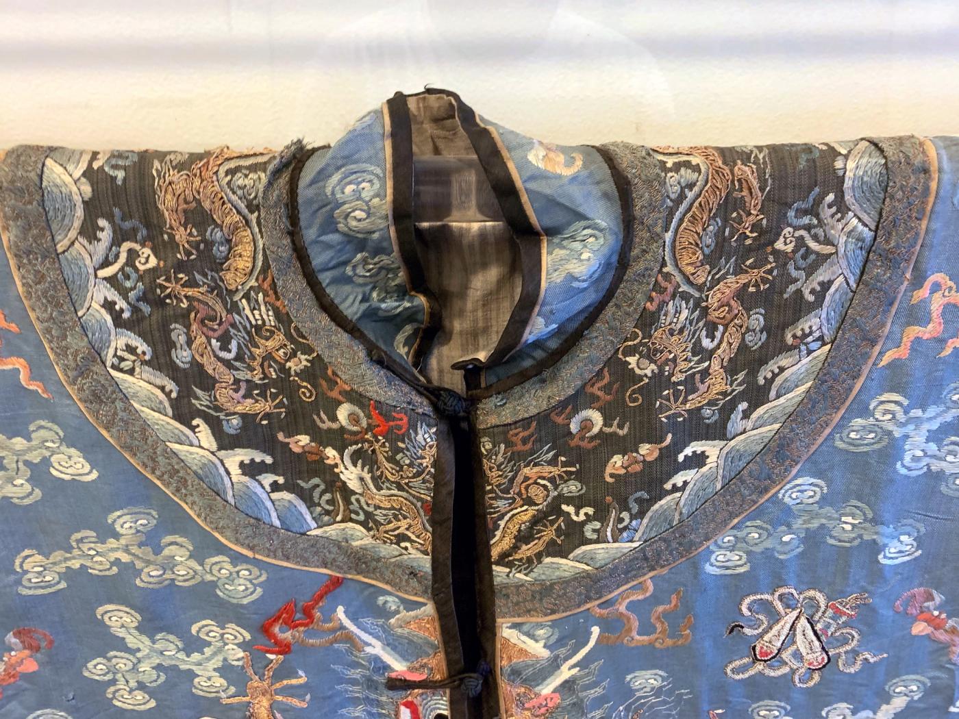 Antique Chinese Imperial Dragon Robe Qing Dynasty