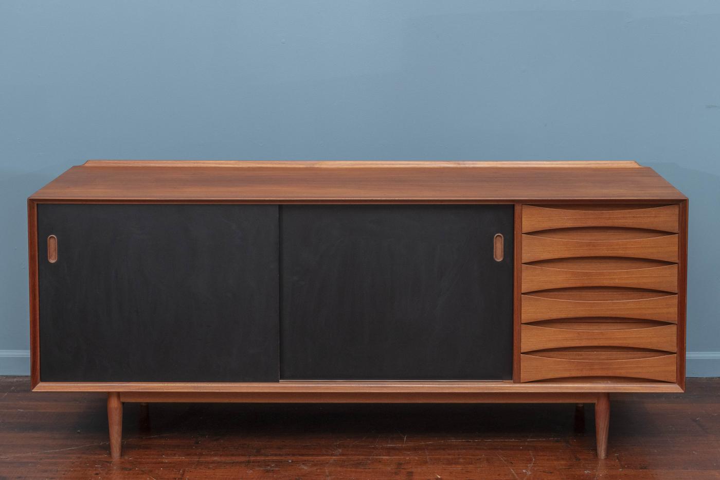 Arne Vodder - Arne Vodder Credenza Model 29 for Sibast