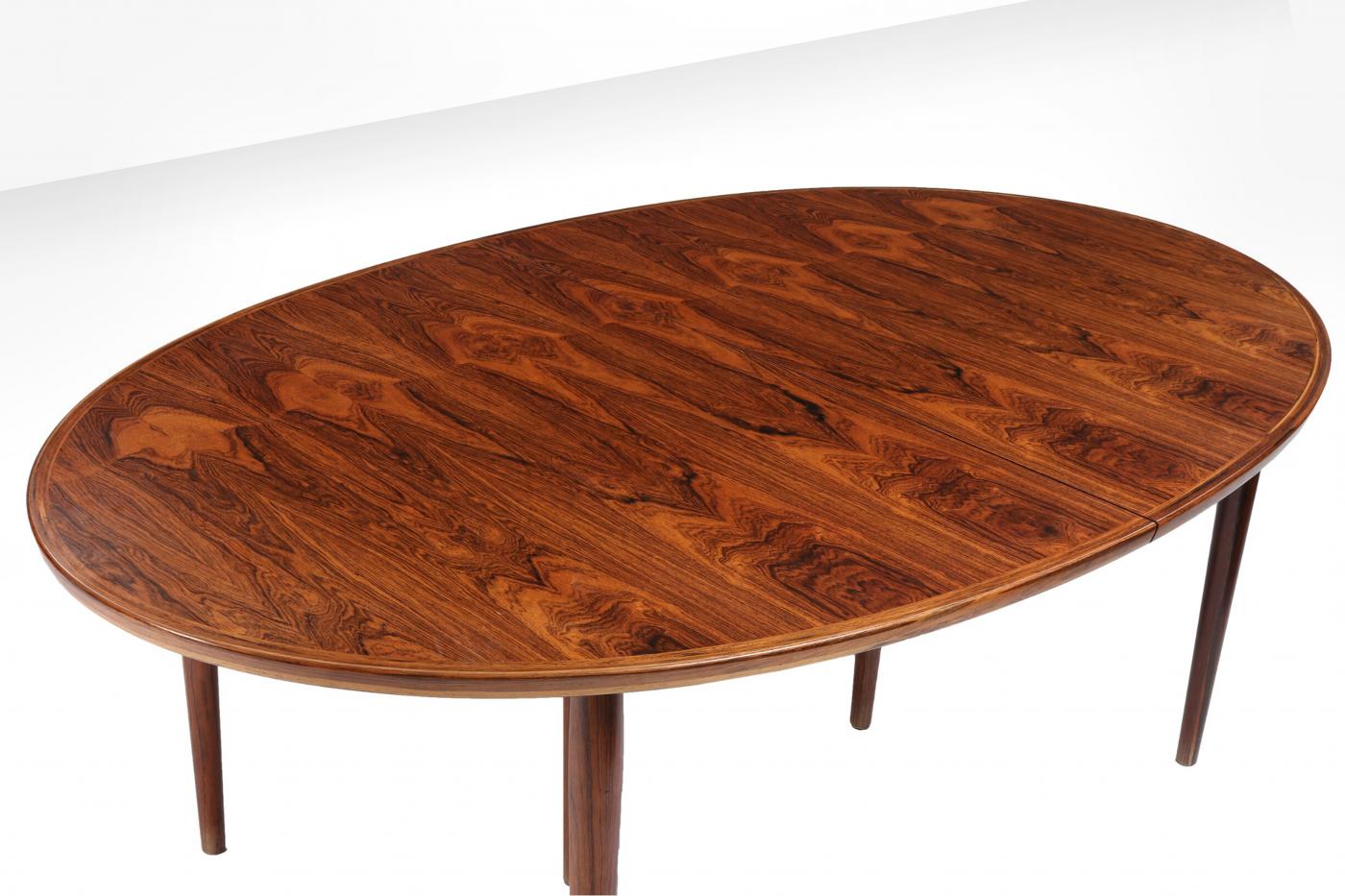 Arne Vodder - Arne Vodder Oval Dining Table for Sibast Furniture ...