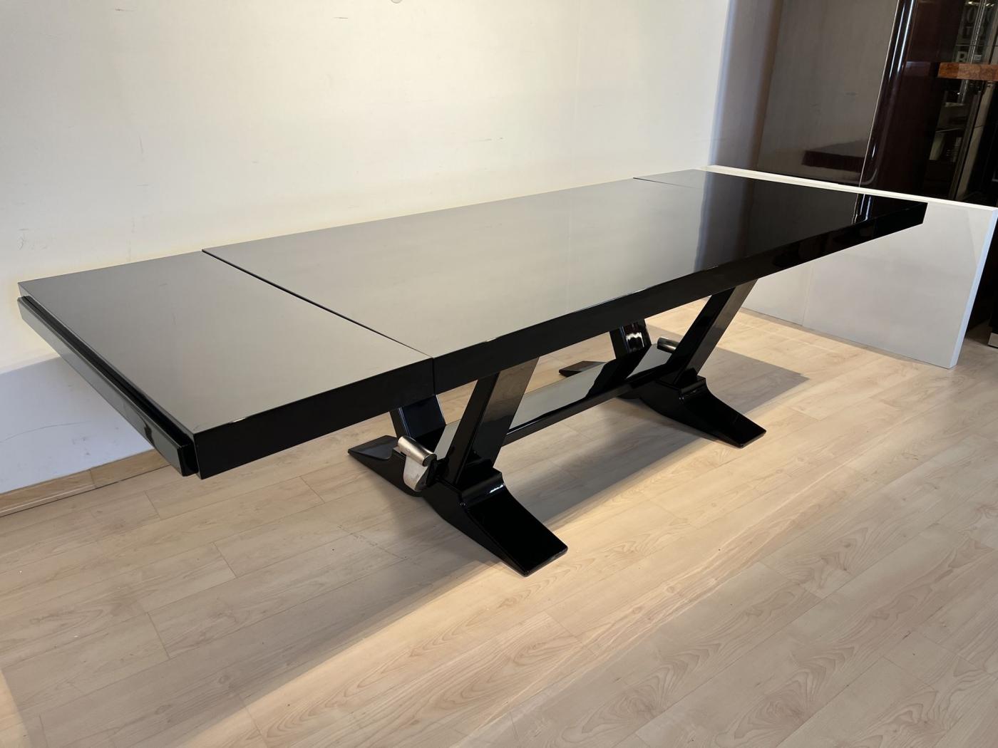 Art Deco Expandable Dining Table, Piano Lacquer, White Gold, France ...