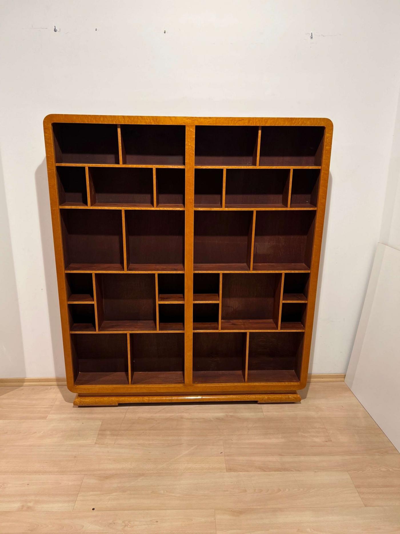 Art Deco Shelf, Birdseye Maple Veneer, French Polished, France circa 1930