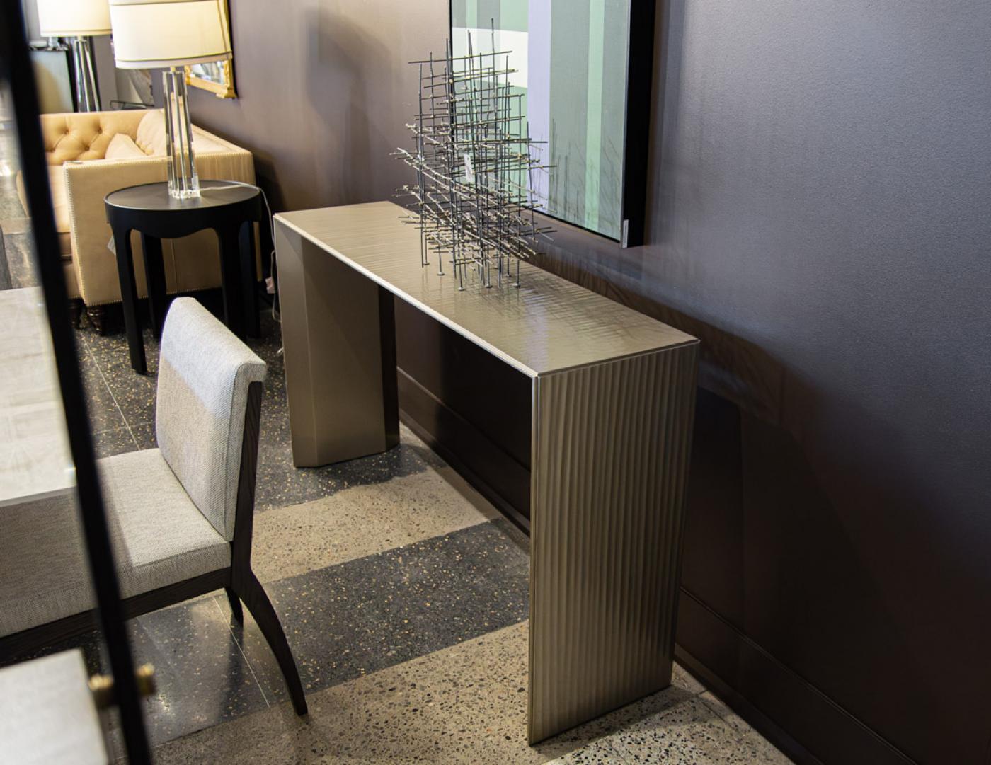 Aurora Console by Chai Ming Studios