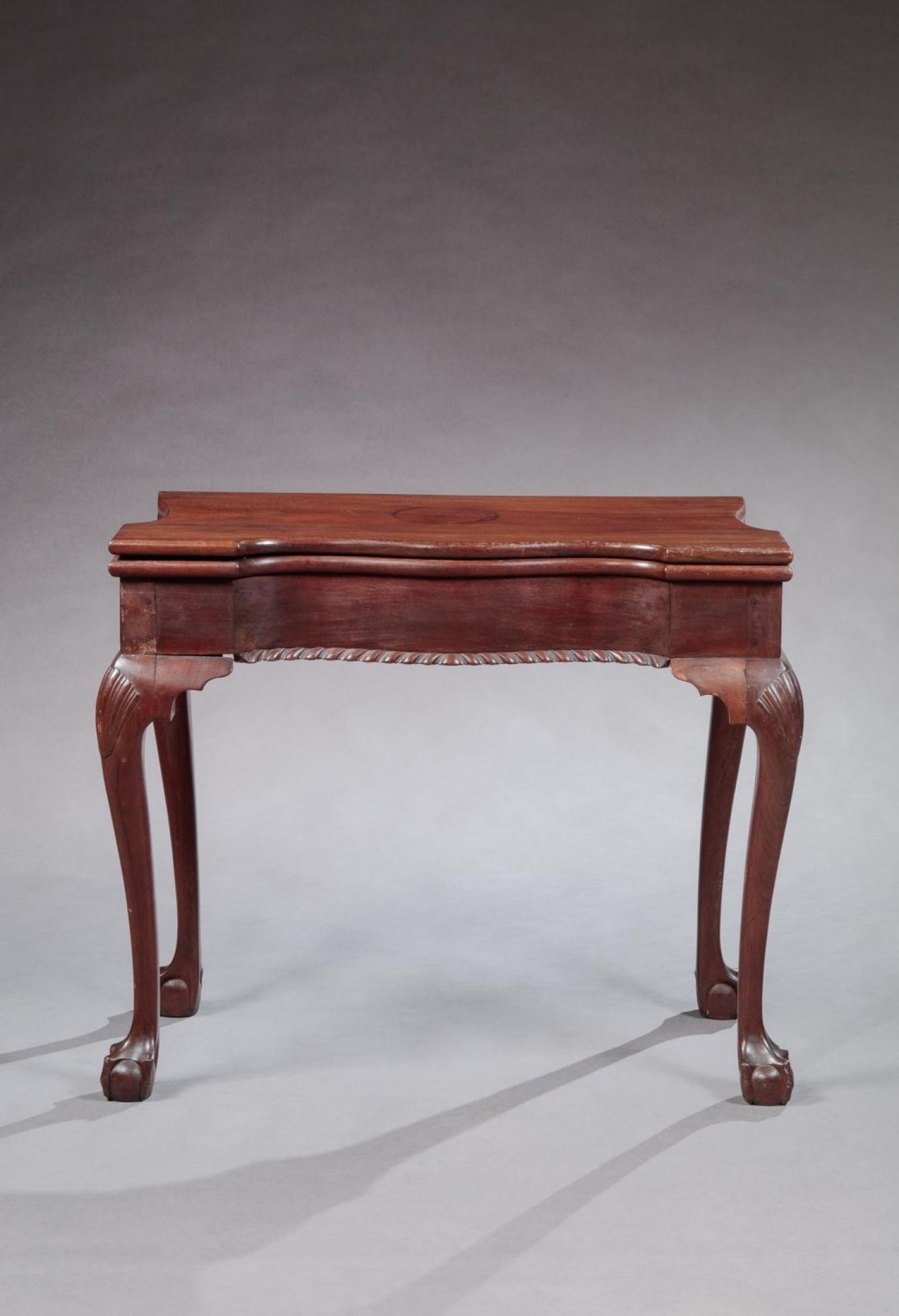 CHIPPENDALE SERPENTINE FOUR LEGGED CARD TABLE