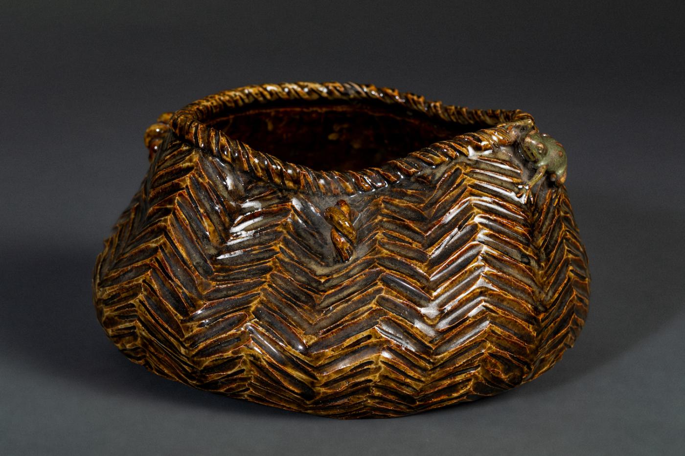Ceramic Fishing Basket by Ito Tozan (1846-1920)
