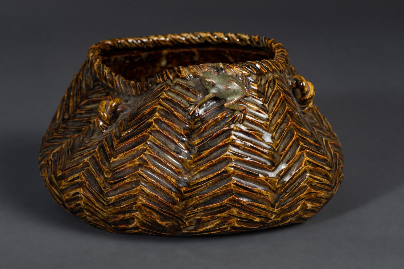 Ceramic Fishing Basket by Ito Tozan (1846-1920)
