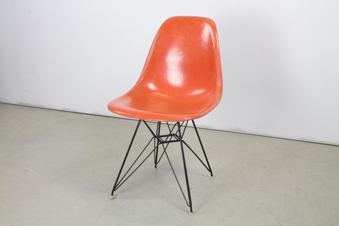 Charles & Ray Eames - DSR Eiffel Base Side Chair by Charles and Ray Eames for Herman Miller