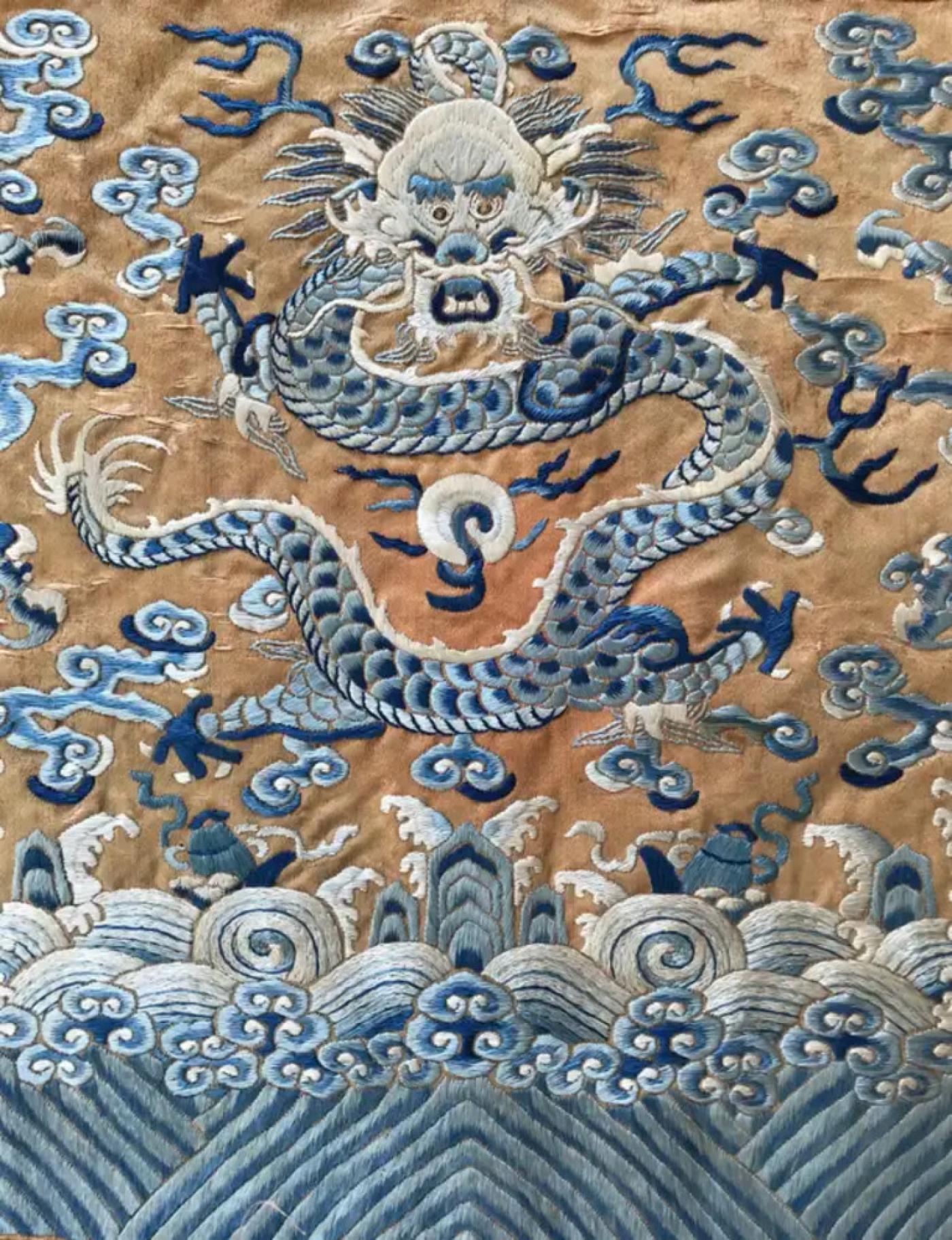 Chinese 17th Century Imperial Four Clawed Mang Dragon Badge