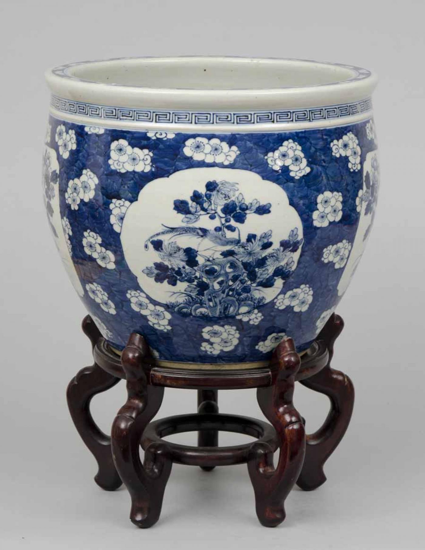 Chinese Export Jardiniere or Fish Bowl on Stand, Circa 1880