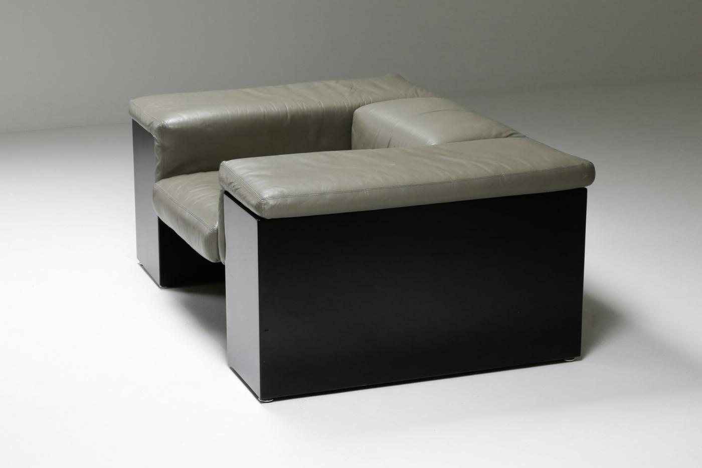 Cini Boeri - Post-modern Cini Boeri 'Brigadier' Lounge Chairs in ...