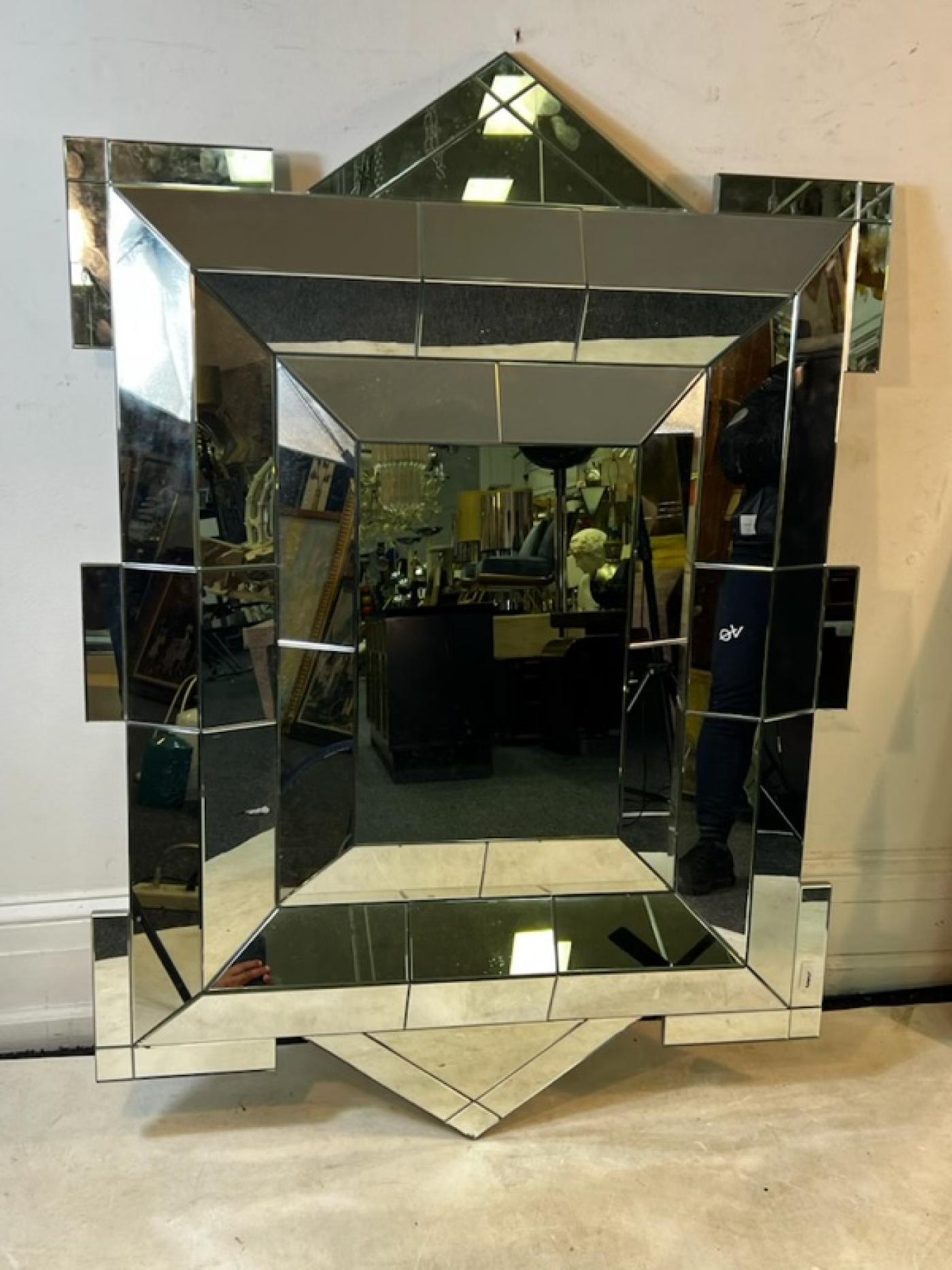 DRAMATIC MONUMENTAL MODERN FACETED MIRROR