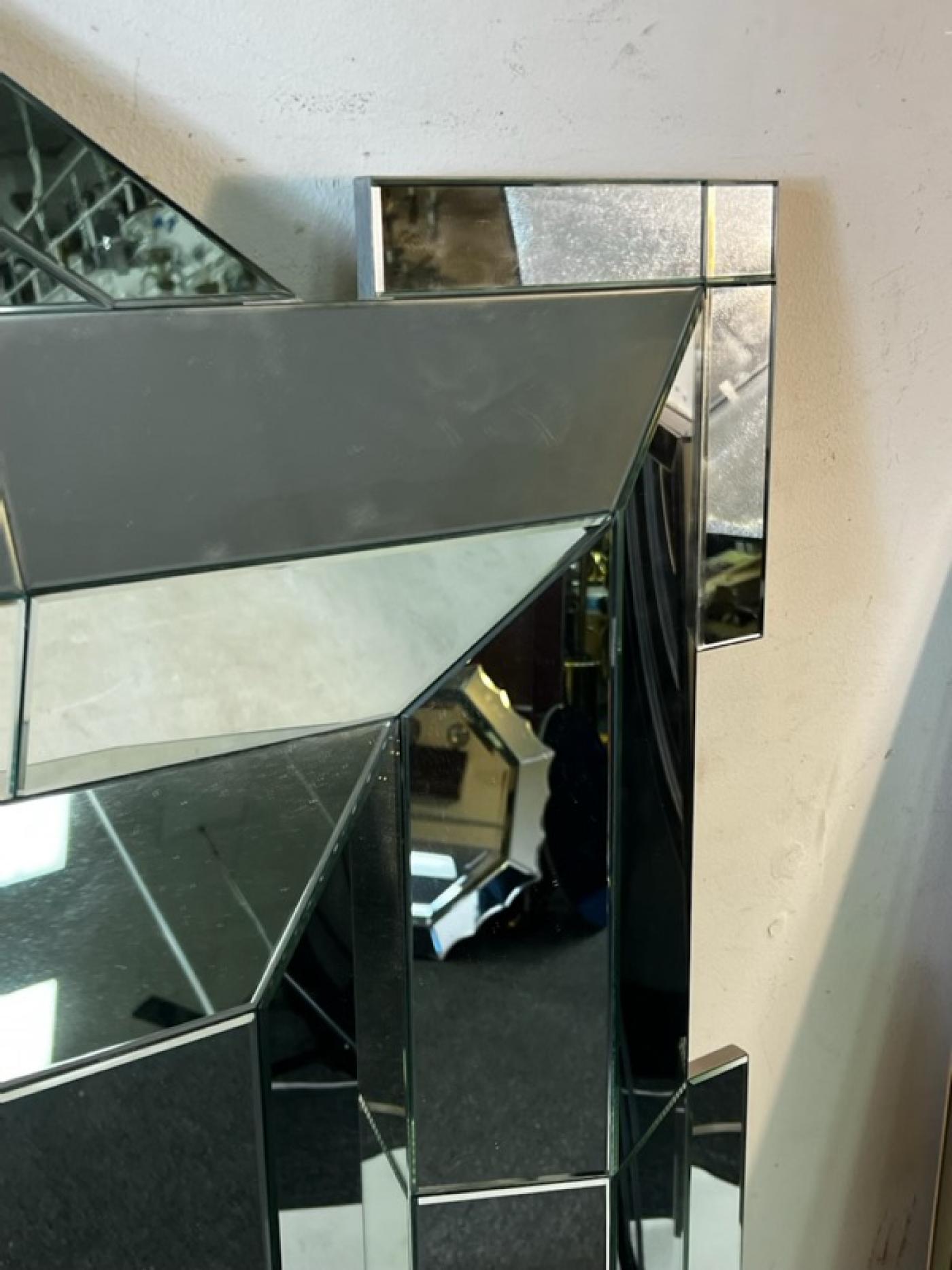 DRAMATIC MONUMENTAL MODERN FACETED MIRROR