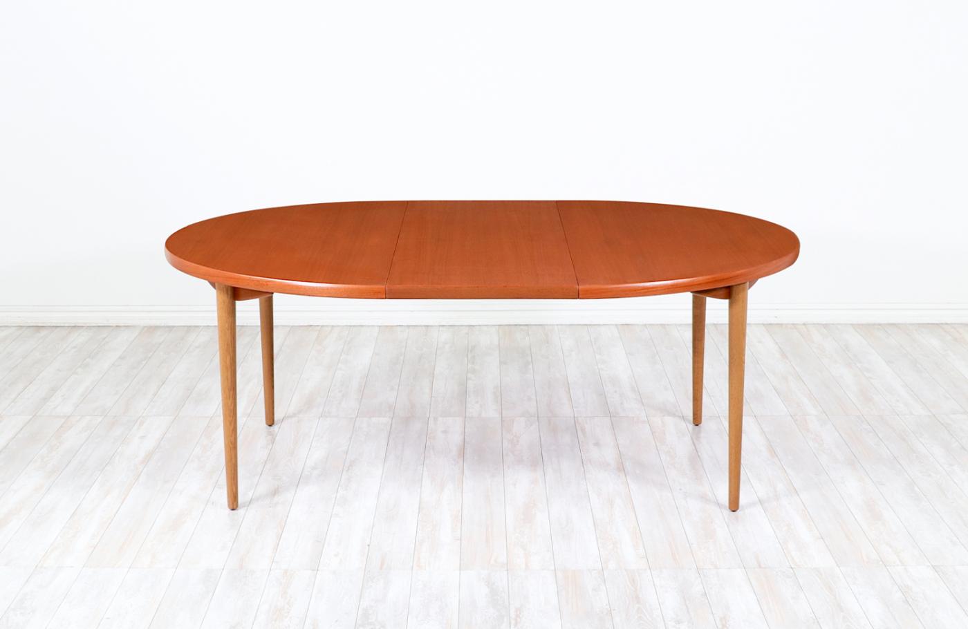 Peter Hvidt - Danish Modern Expanding Oval Teak & Oak Dining Table
