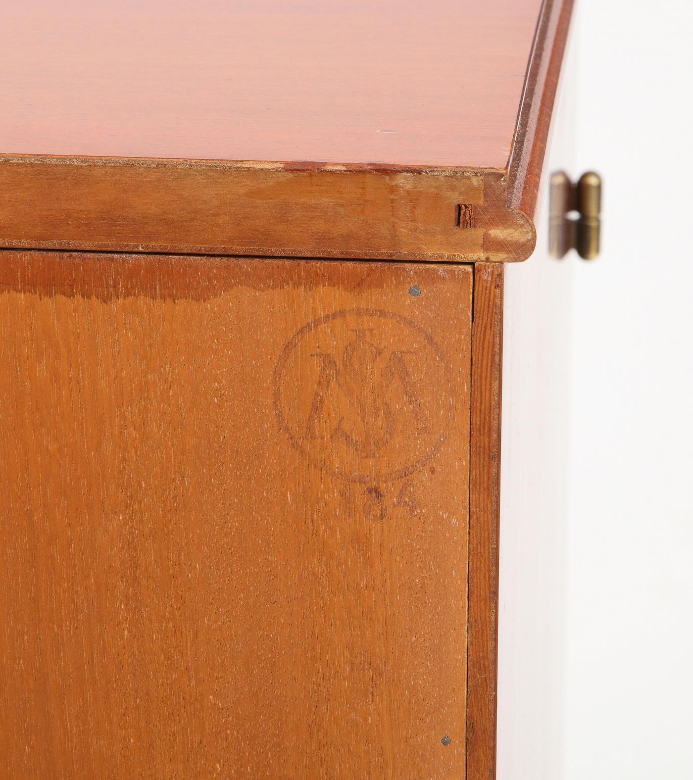 David Rosen - A David Rosén Teak & Mahogny Cabinet, Circa 1950s