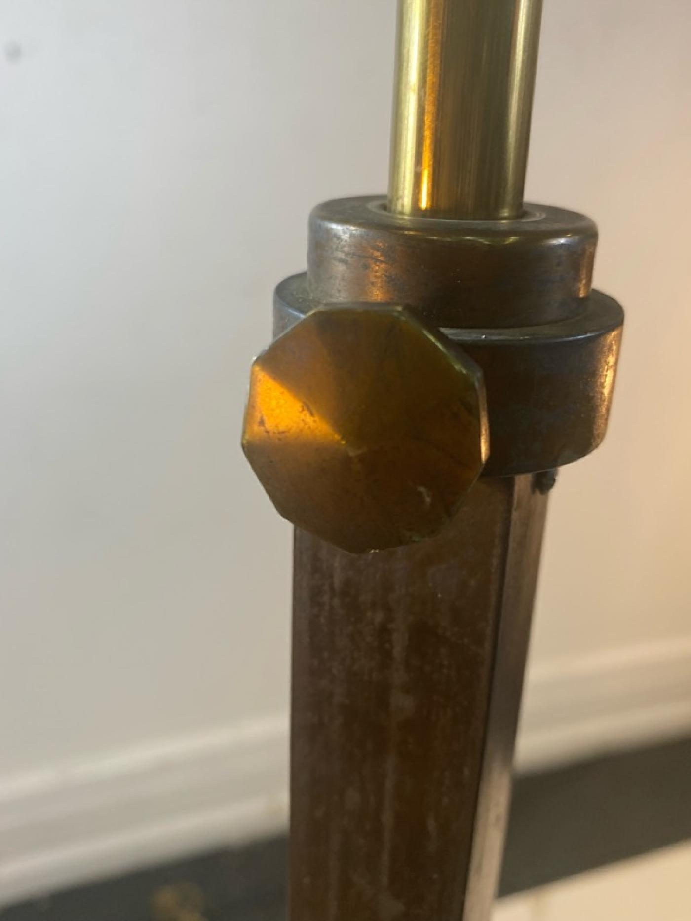 Donald Deskey - RARE MODERNIST ART DECO FLOOR LAMP