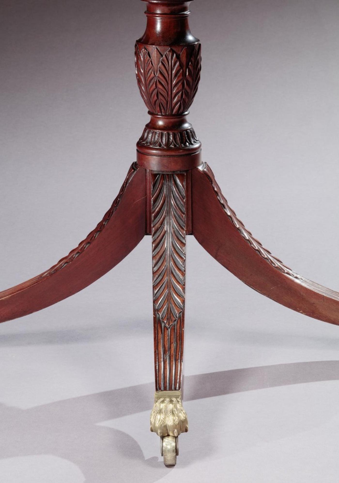 Duncan Phyfe - FEDERAL TRICK LEG CARD TABLE