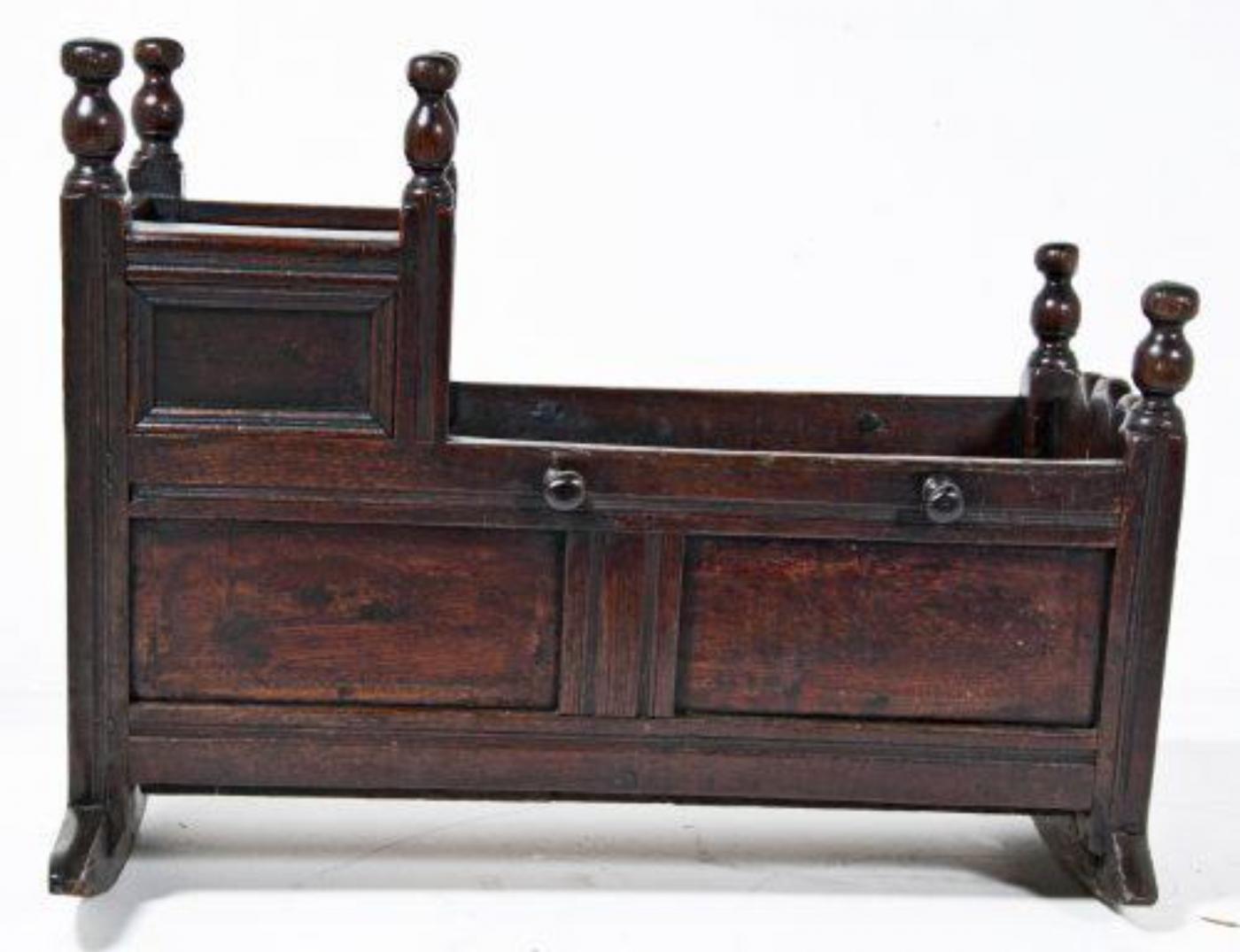 Early 18th Century Country Oak Baby Cradle