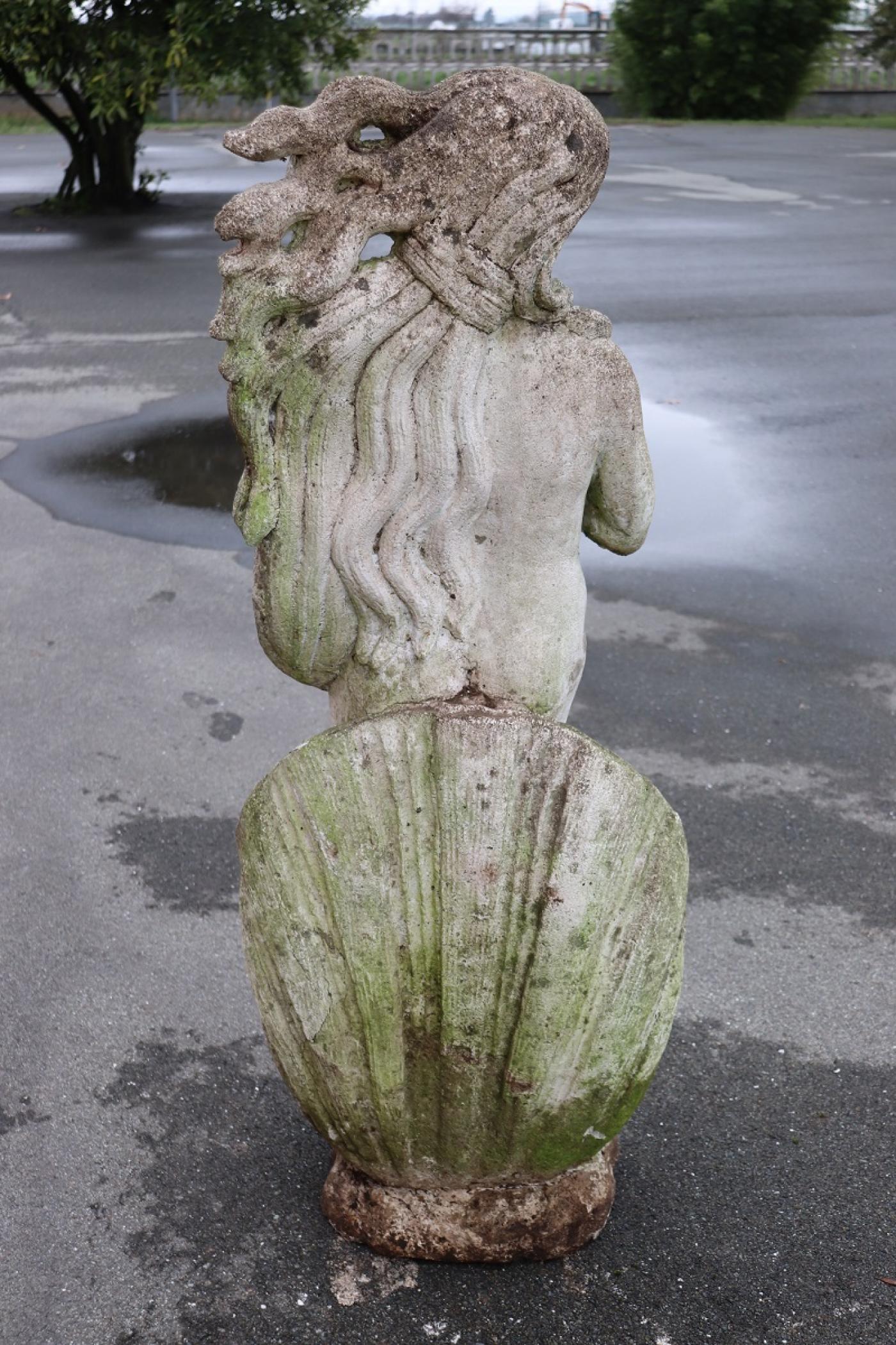 Early 20th Century Italian Garden Statue "Venus Goddess of Beauty"