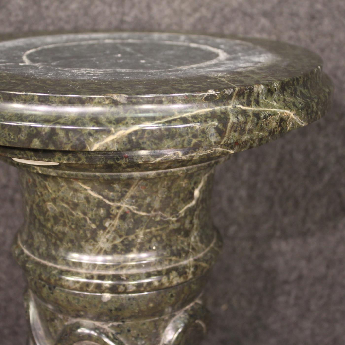 Elegant 20th century marble Italian column