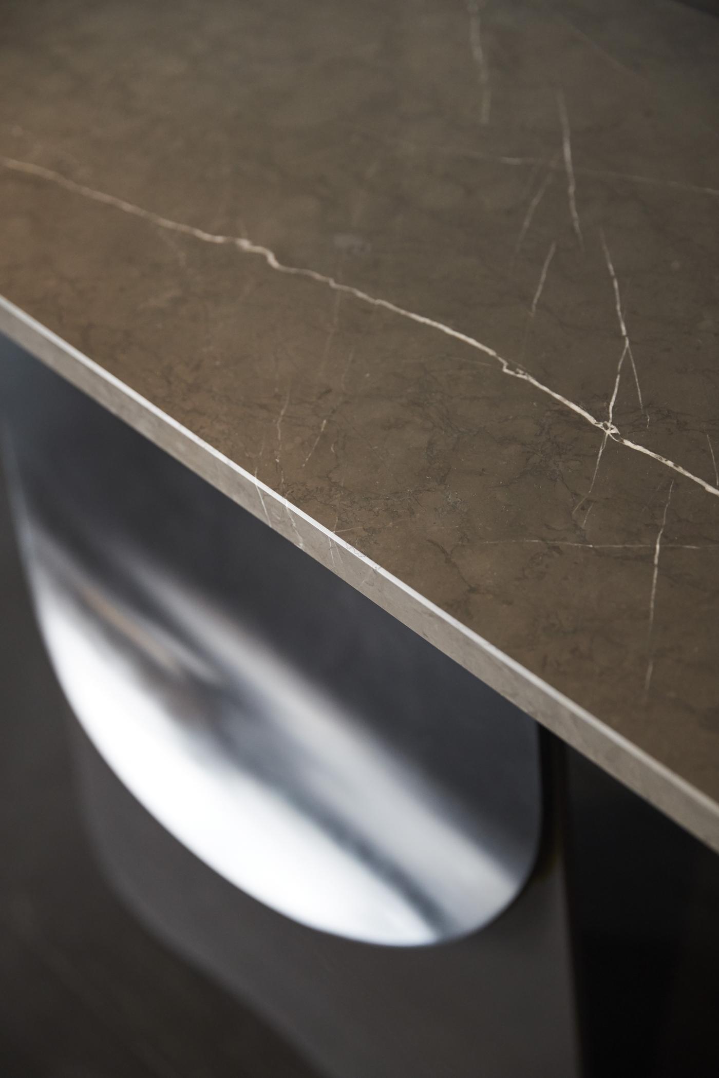 Emmanuel Levet Stenne - 'Elytre' Console