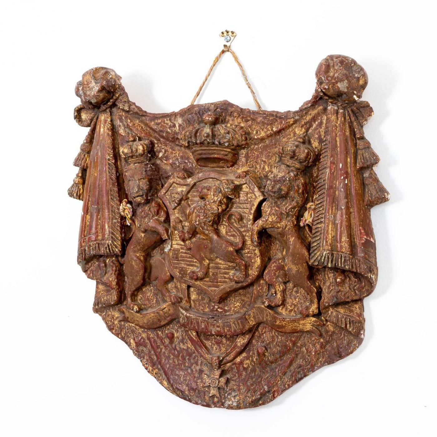 English Heraldic Plaque with Lions, Early 20th Century