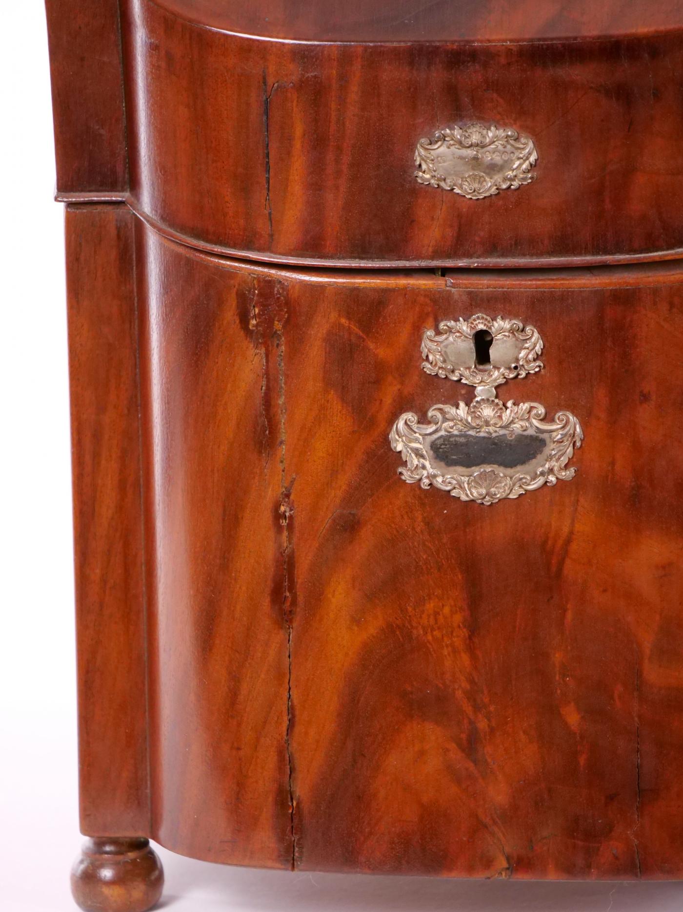 English Mahogany Wood Campaign Cellarette / Wine Storage Box
