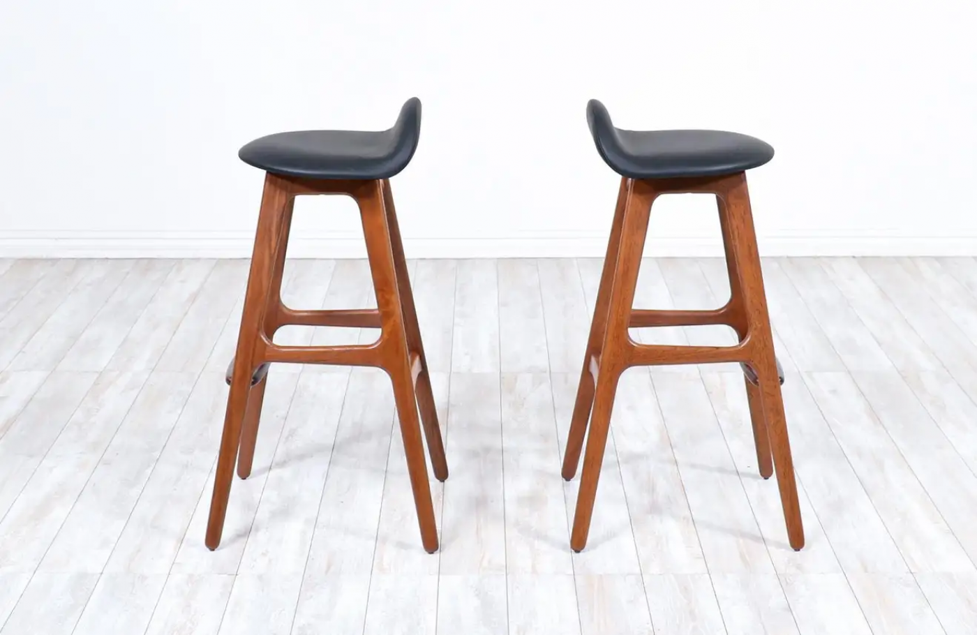 Erik Buch - Danish Modern Sculpted Teak & Rosewood Bar Stools by Erik Buch