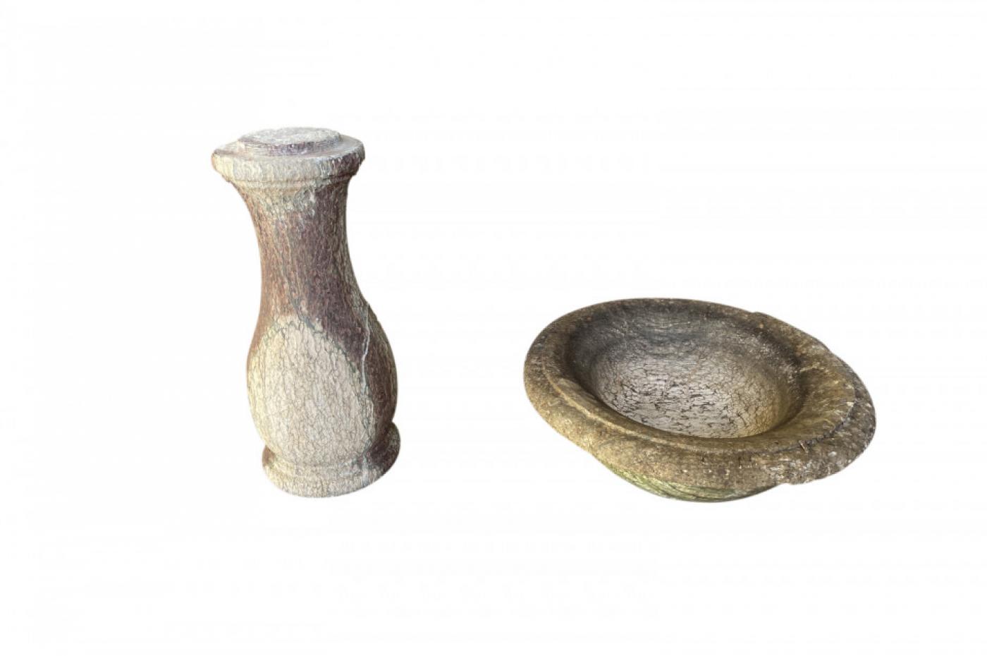 FRENCH 17TH CENTURY BAPTISMAL FONT