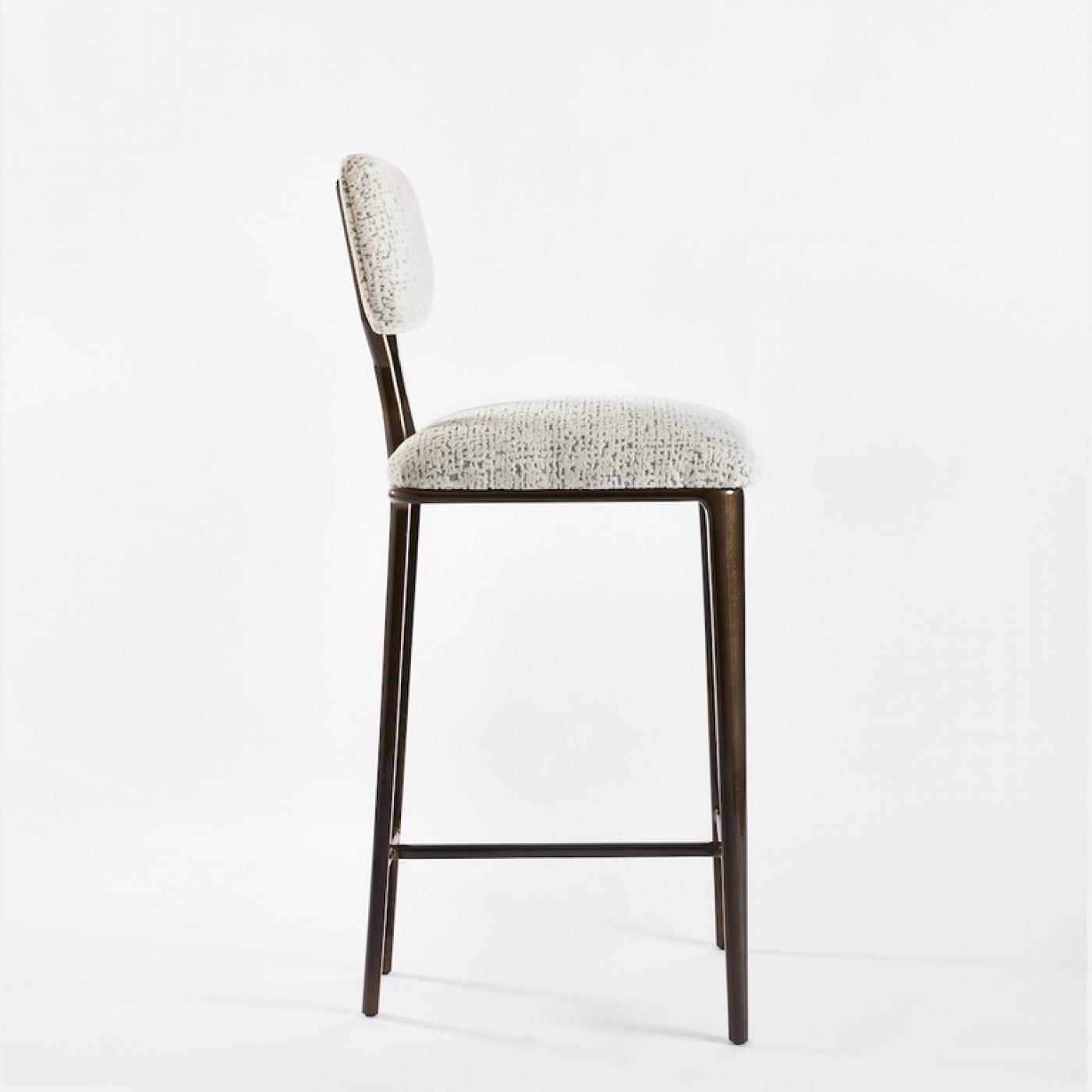 Fiona Barratt Campbell - EDESIA | STOOL