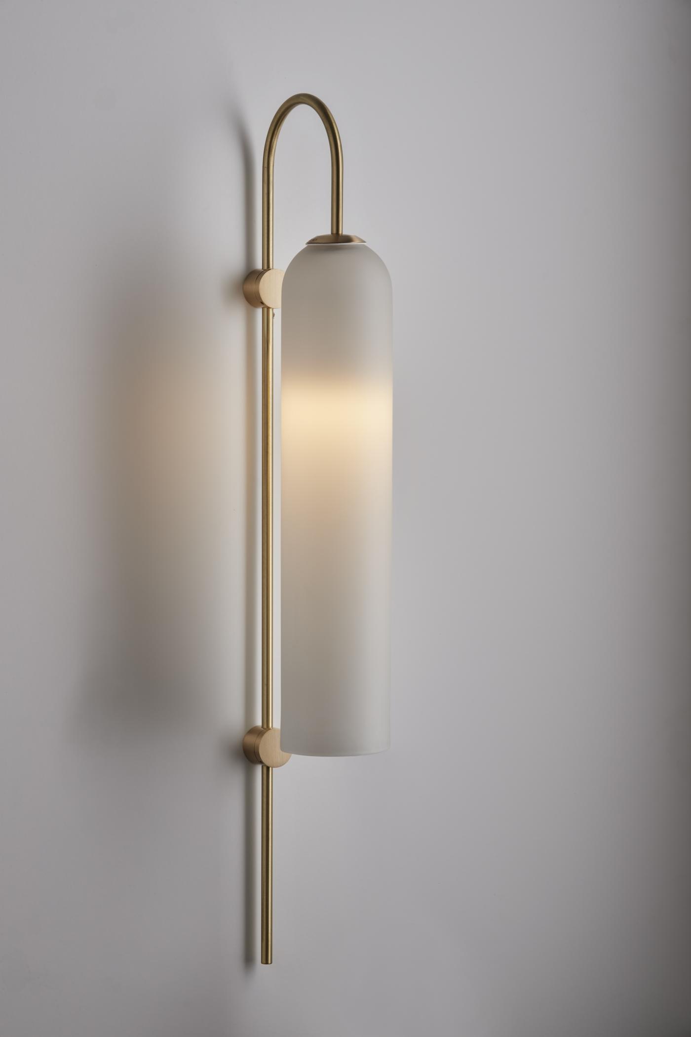 Articolo Lighting - Float Glide | Wall Sconce
