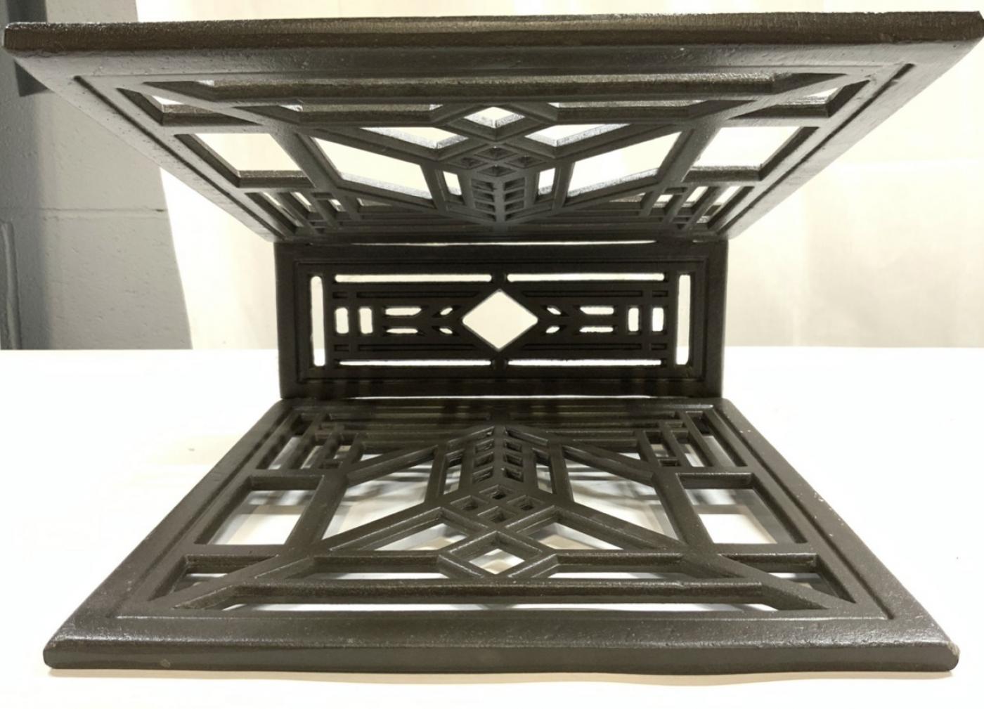 Frank Lloyd Wright - FRANK LLOYD WRIGHT STYLE PATINATED METAL MAGAZINE RACK